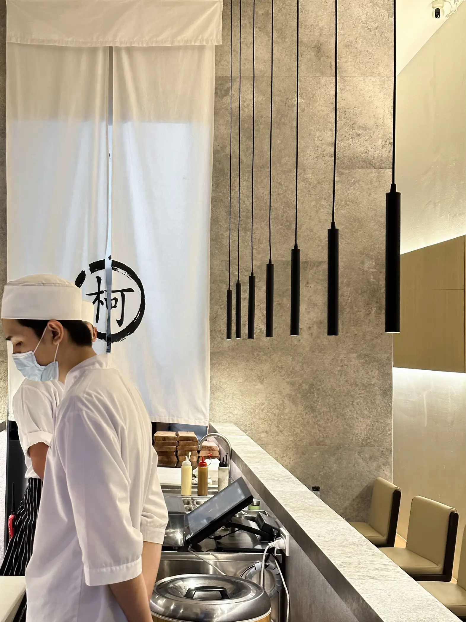 KANORI hand roll bar รูปแบบใหม่ใจกลางสุขุมวิท 🍣🤍 | แกลเลอรีที่โพสต์โดย ...