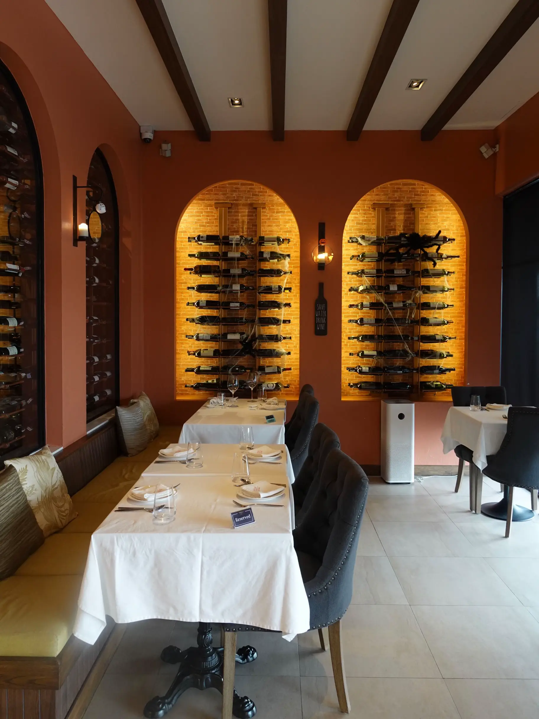 Bodegas Wine & Restaurant | แกลเลอรีที่โพสต์โดย Places two Go | Lemon8