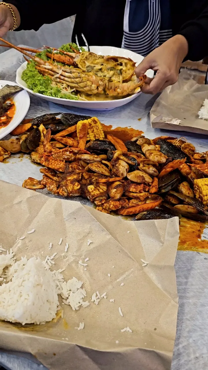 PAPAYUN shellout padu. | Video diterbitkan oleh Diari Melaka | Lemon8