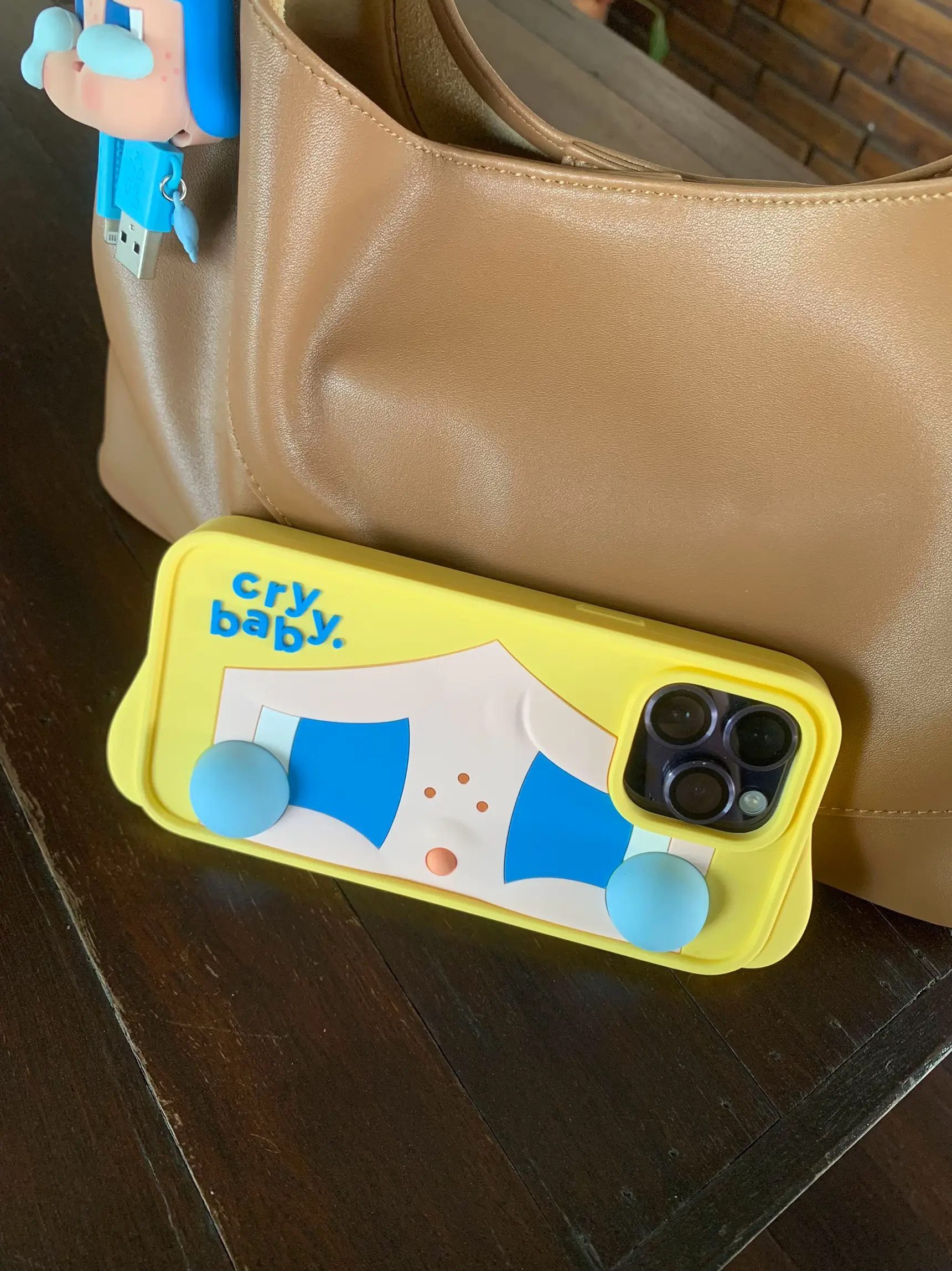 Case Cry Baby | แกลเลอรีที่โพสต์โดย Patcha | Lemon8