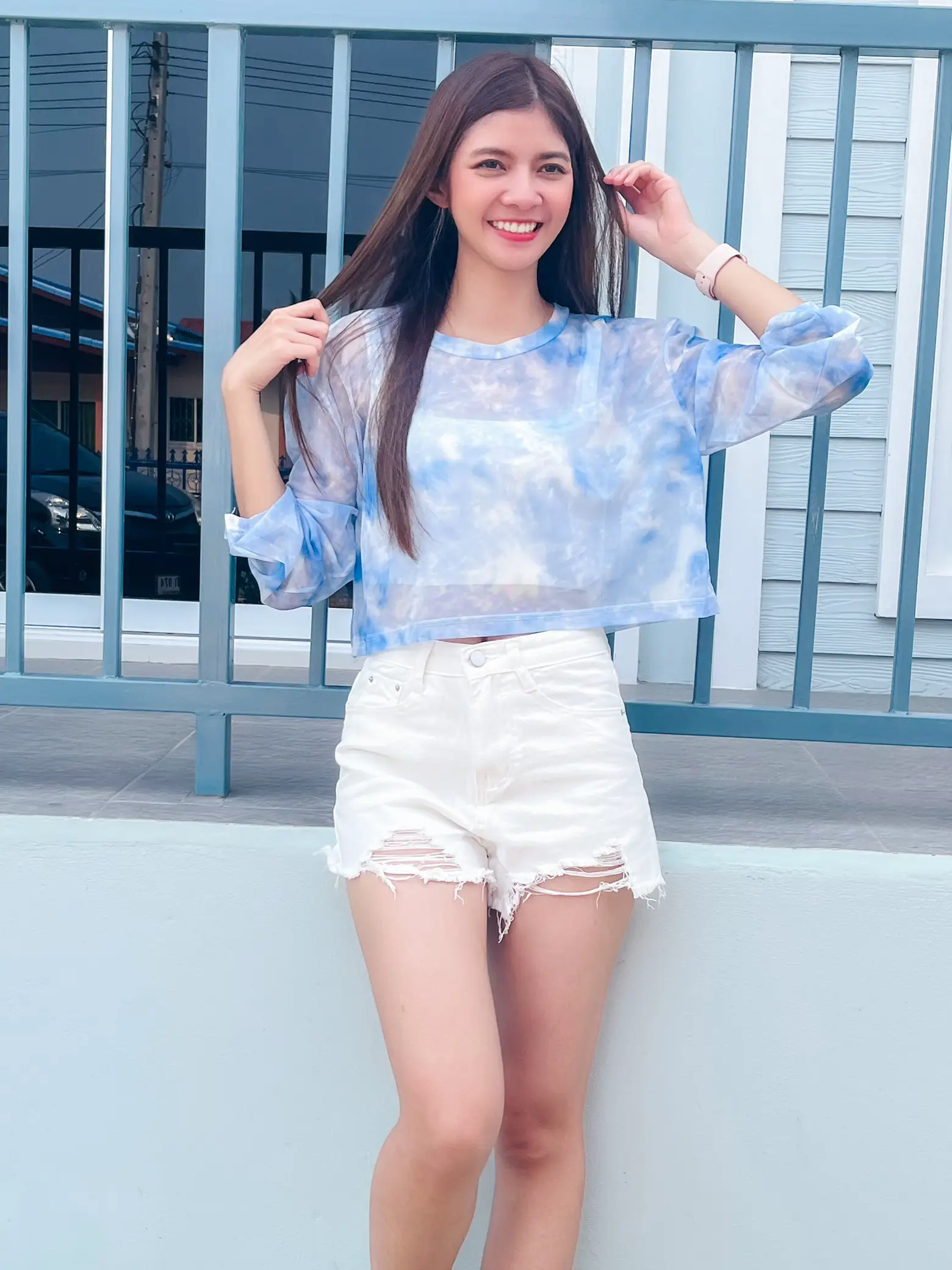 แชร์ไอเดียร์แต่งตัวสงกรานต์ให้จึ้ง | แกลเลอรีที่โพสต์โดย Kunthida | Lemon8