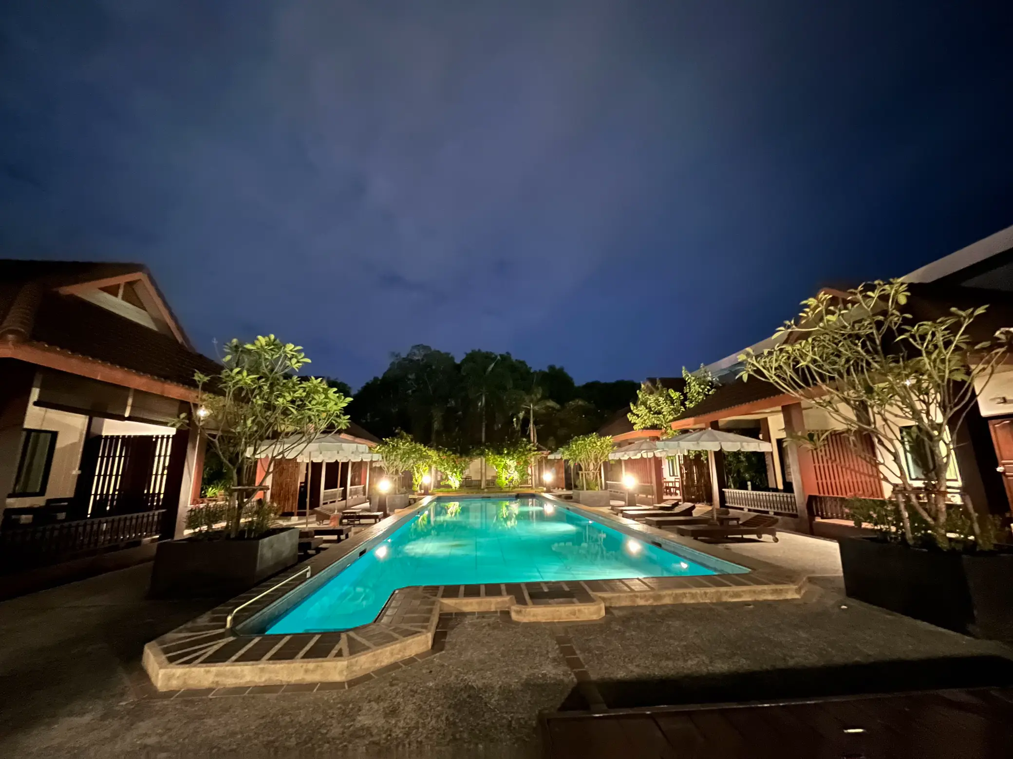 Review “ROSEBAY Resort” ที่พักพัทยาเหนือ | แกลเลอรีที่โพสต์โดย bowwipawee | Lemon8