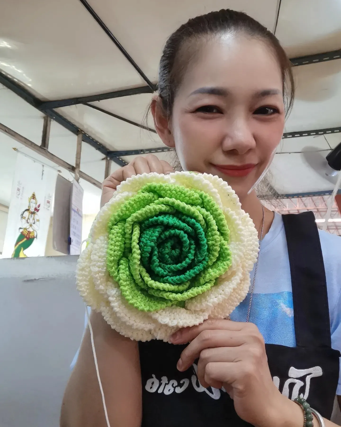 กระเป๋ากุหลาบ🌹🧶🧵 | แกลเลอรีที่โพสต์โดย Vicky Lucky | Lemon8