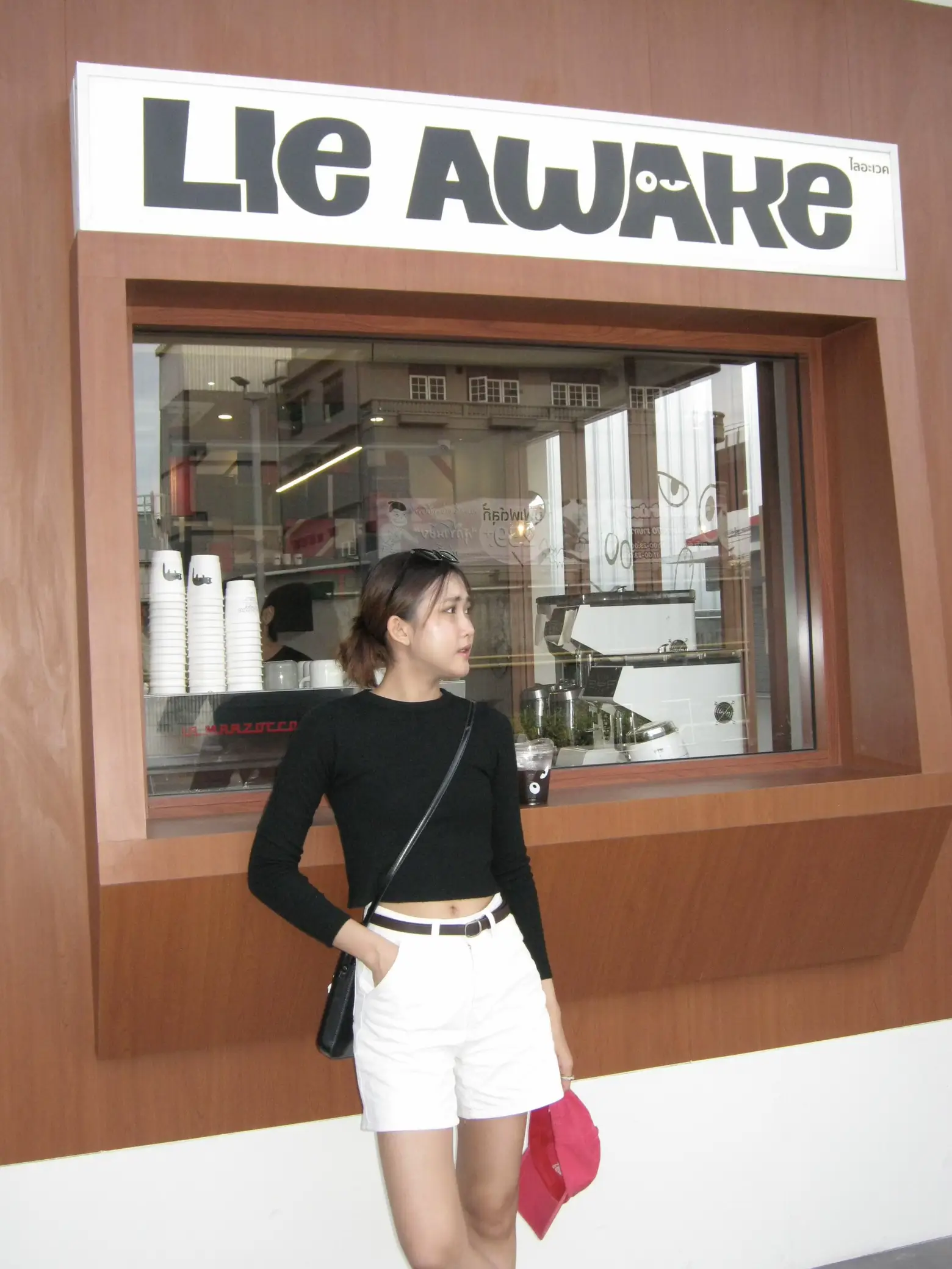 คาเฟ่เปิดใหม่ Lie Awake กาแฟดี ขนมเด็ด! | แกลเลอรีที่โพสต์โดย Ja.kim | Lemon8