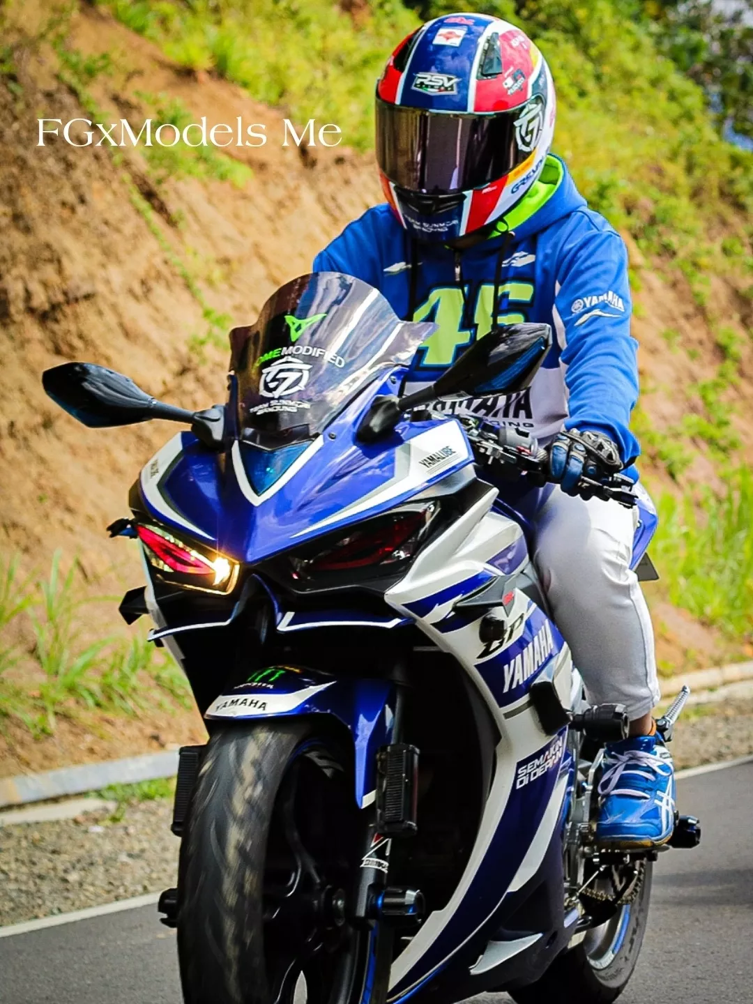Yamaha R25 Full Modifikasi Reyhan & Ayumi 🇮🇩x🇯🇵 | Galeri diposting oleh ...