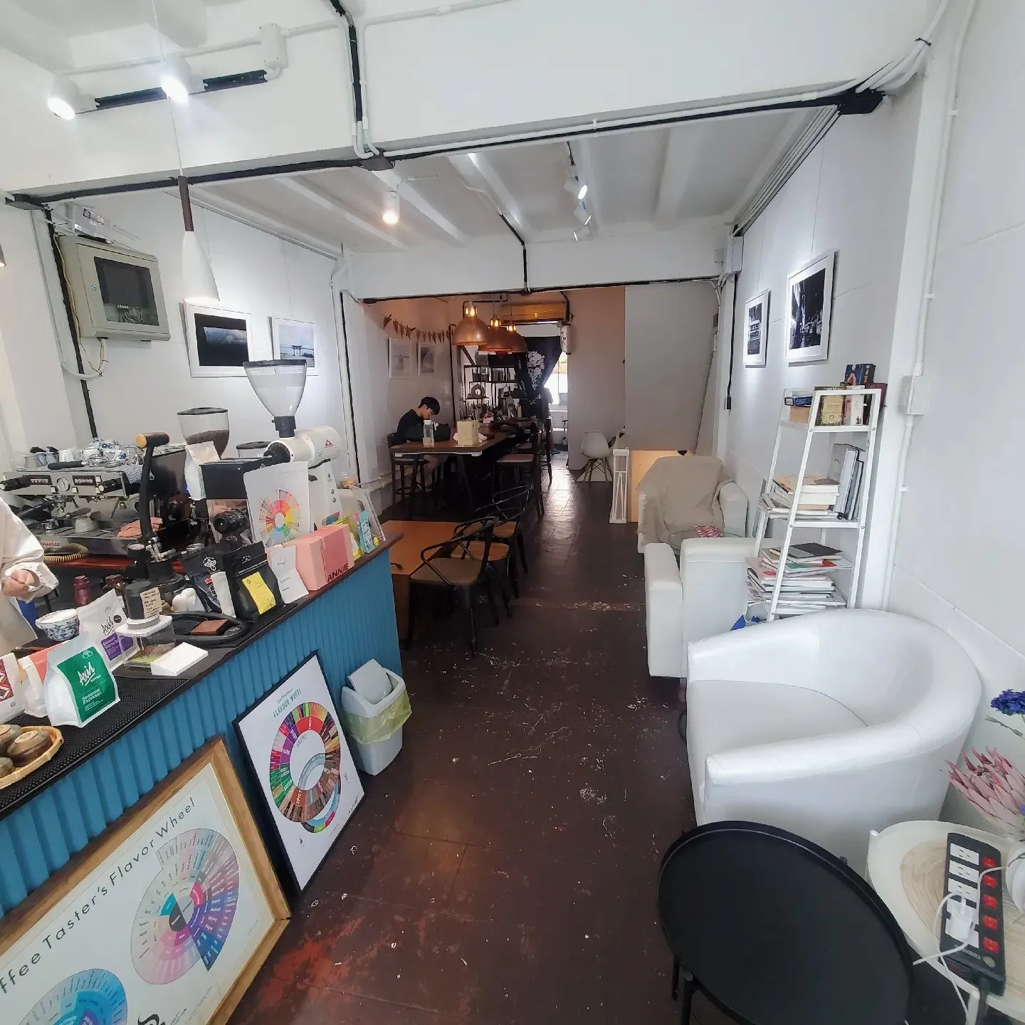 🤫คาเฟ่ลับ สุด Art: Jojo Cafe MRT สามย่าน | แกลเลอรีที่โพสต์โดย อิ๊นศรีชี้แนะ | Lemon8