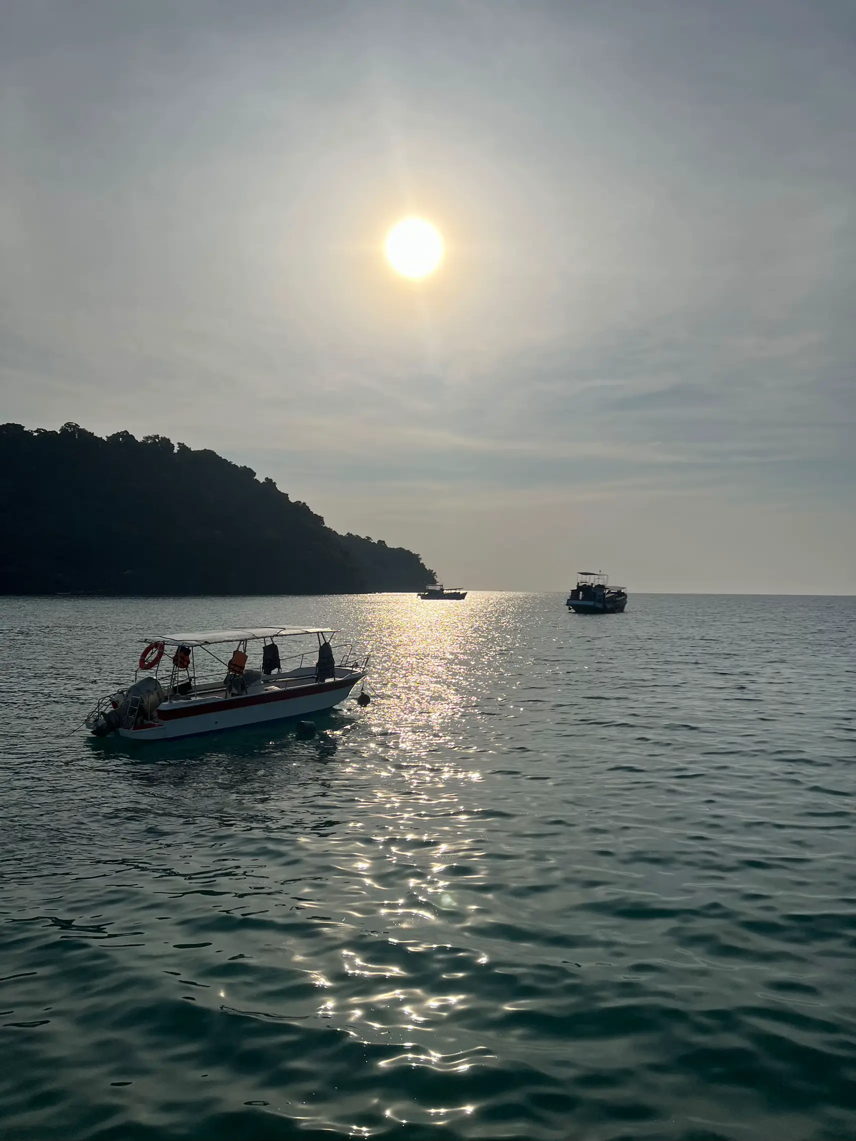 เกาะกูดมันกู้ดมากก 🏝 เที่ยวฉบับประหยัด(มั้ง) 😅 *สำหรับคนไม่มีรถ* | แกลเลอรีที่โพสต์โดย Dupont ...