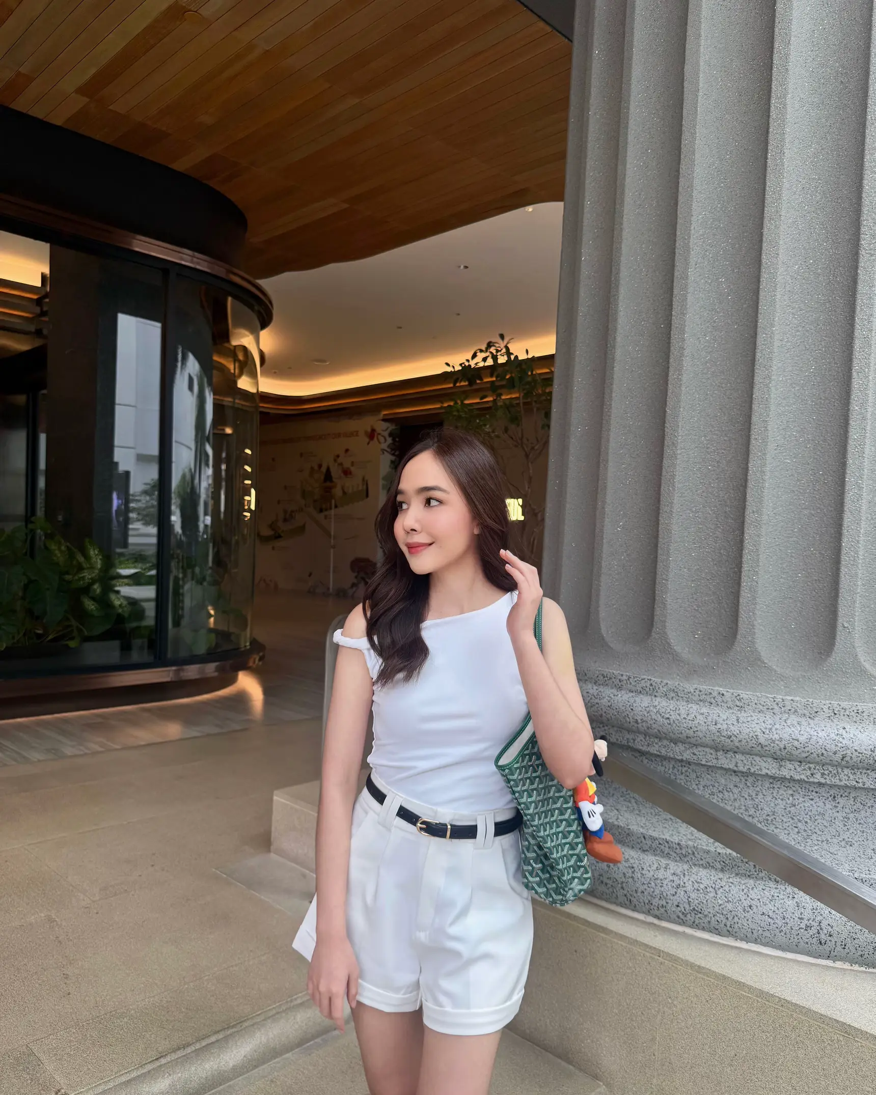 Office Looks —— แจกไอเดียแต่งตัวไปออฟฟิศ EP.9 | แกลเลอรีที่โพสต์โดย hello world | Lemon8