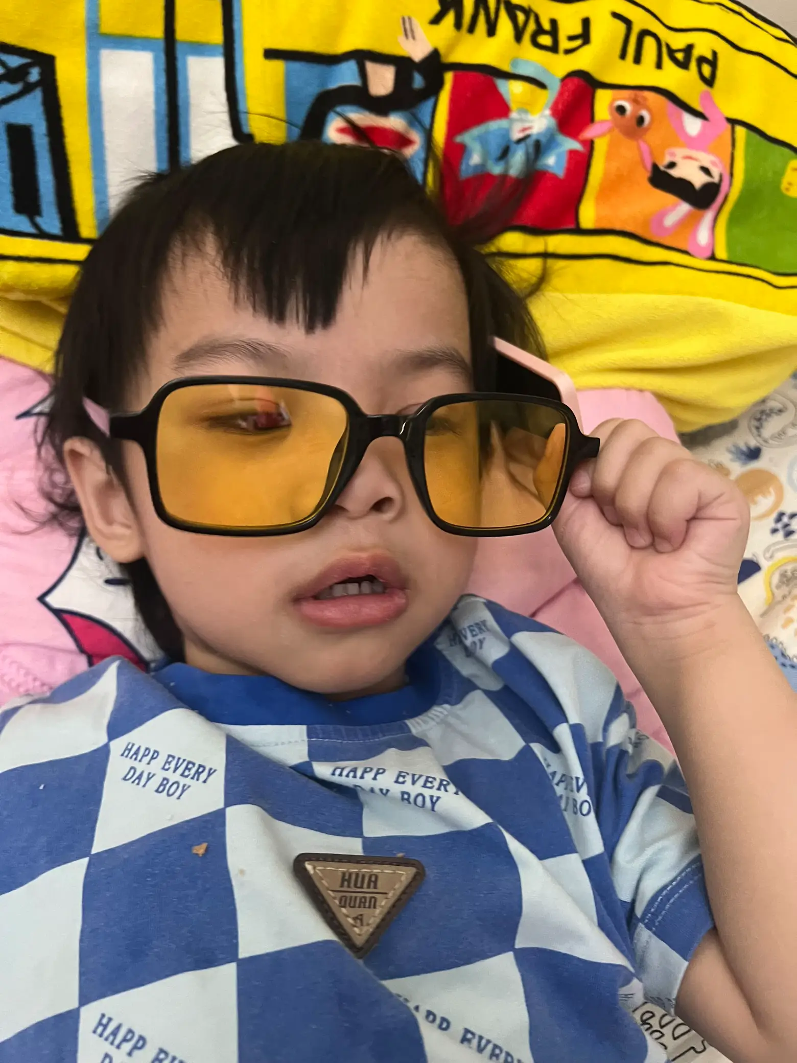 ใส่แว่นยังไงให้คูล #คนรักแว่น | แกลเลอรีที่โพสต์โดย MC L | Lemon8