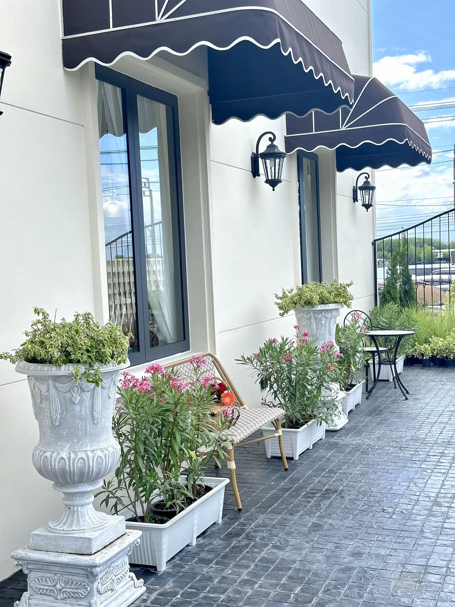 คาเฟ่เปิดใหม่ย่านบางขุนเทียน 30 oct coffee&bar ☕️🥐 | แกลเลอรีที่โพสต์โดย bb.ew | Lemon8