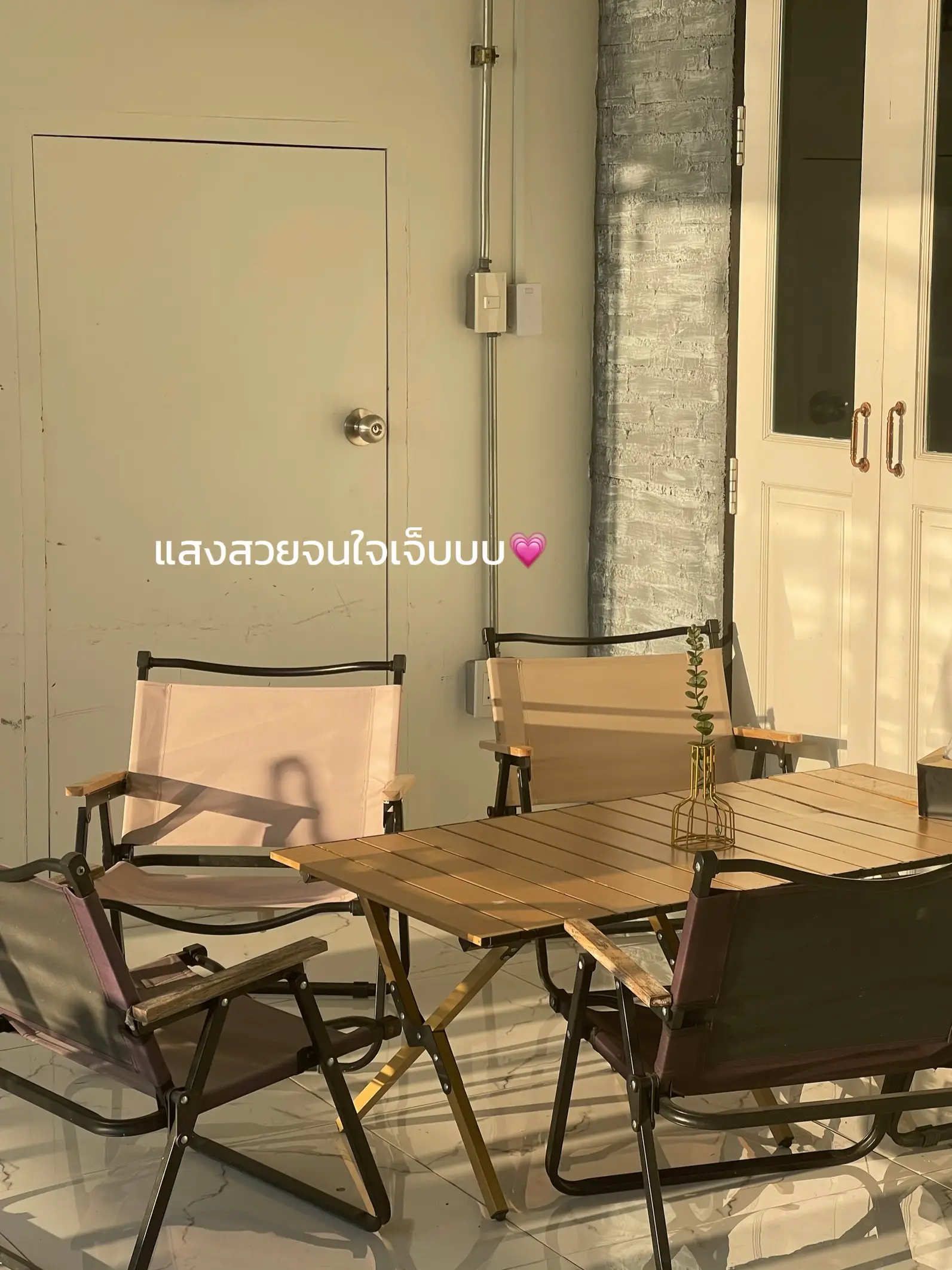 คาเฟ่ริมน้ำกว๊านพะเยา | แกลเลอรีที่โพสต์โดย aaomrasika | Lemon8