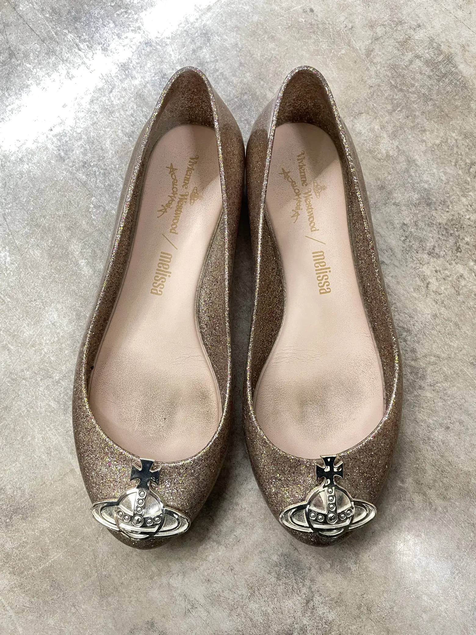 รองเท้ายางmelisa x vivien westwood | แกลเลอรีที่โพสต์โดย lifestyle ...