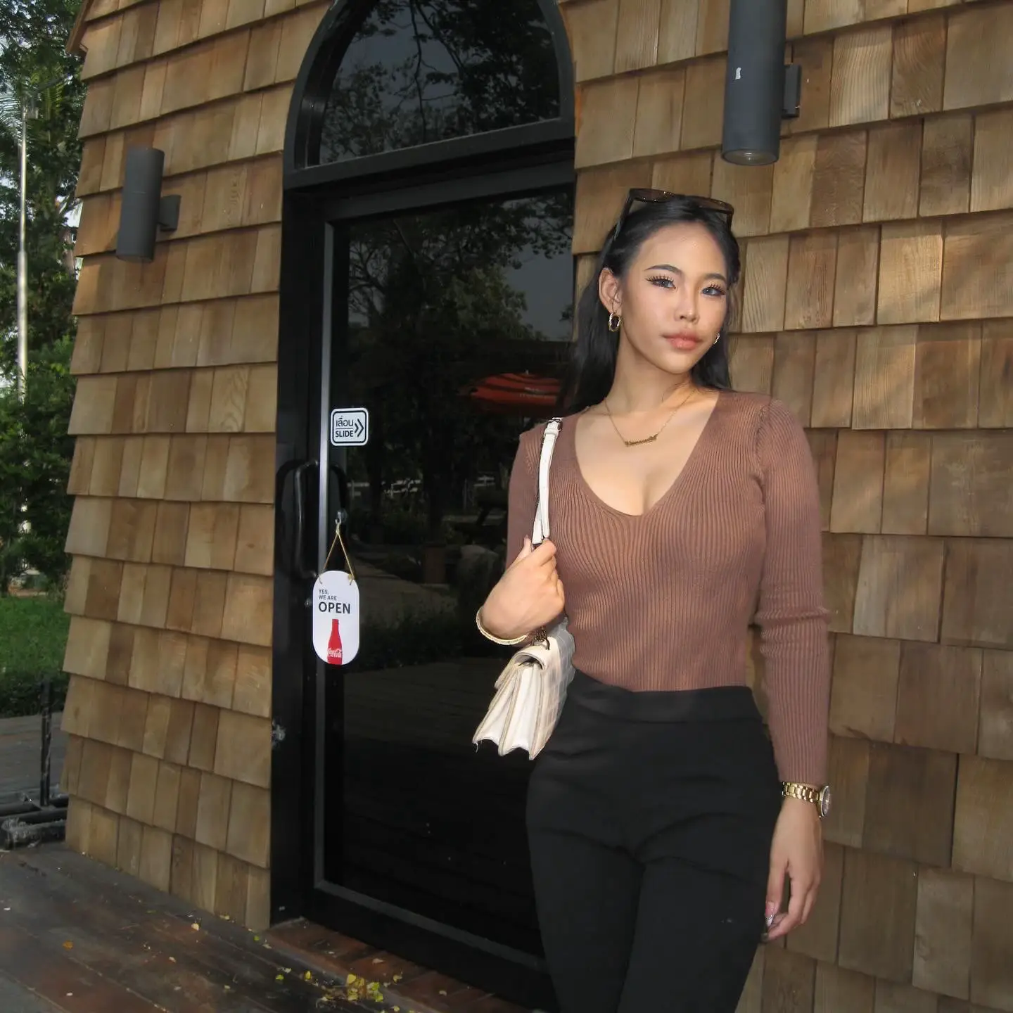 The little hut by tolo cafe🛖🌳 | แกลเลอรีที่โพสต์โดย aom.2006 | Lemon8