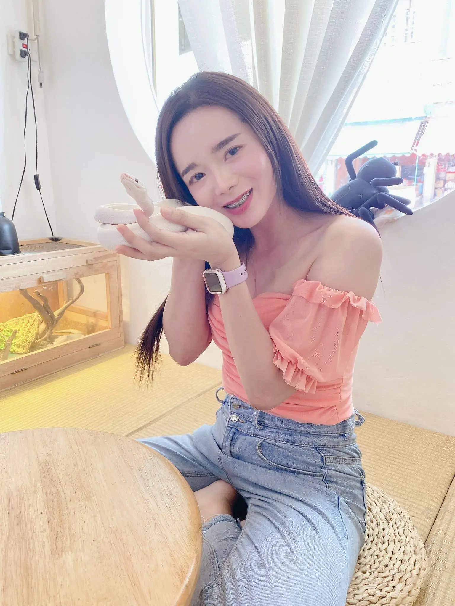 Maha Exotic Cafe “คาเฟ่งูสวยงาม” | แกลเลอรีที่โพสต์โดย MOji | Lemon8