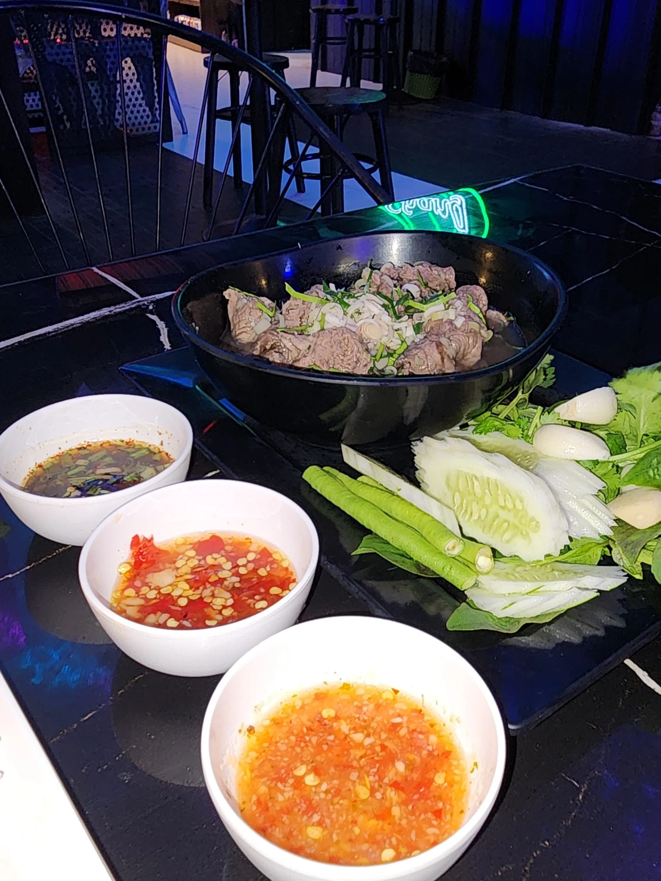 บาร์ลับสกลนคร | แกลเลอรีที่โพสต์โดย Aumaim.ump | Lemon8