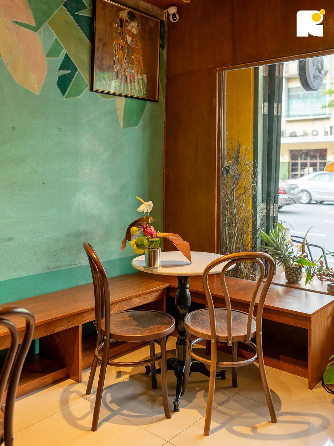 Silk Thai Tea Cafe of Lan Luang-Nang Leng | Gallery posted by Routeen. | Lemon8