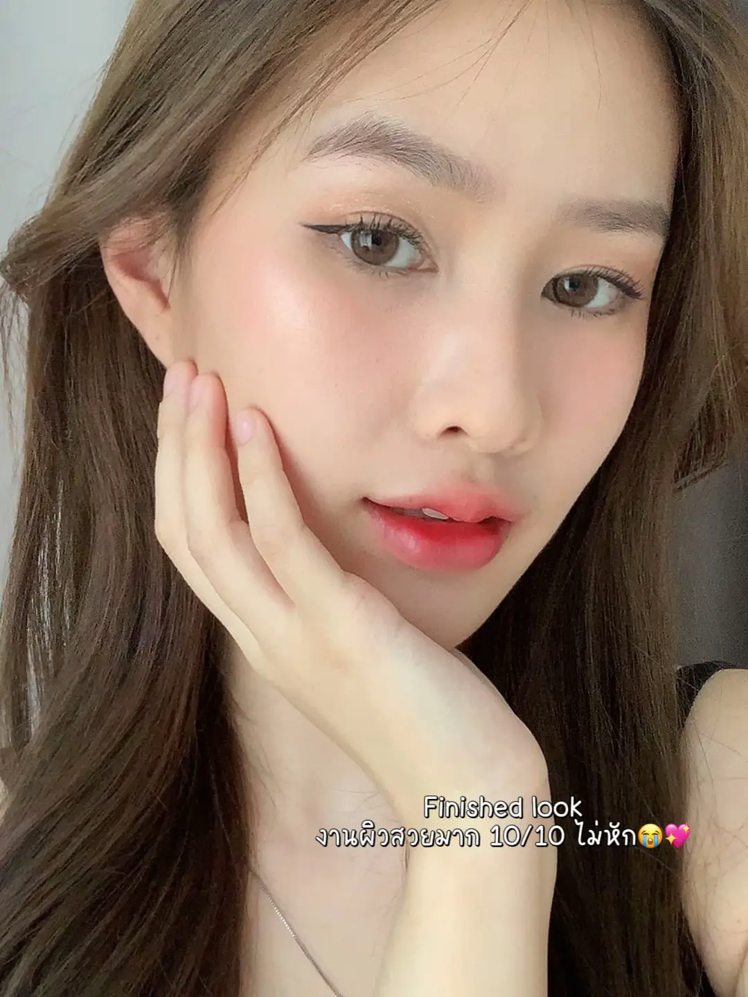 แต่งหน้าผิวสวยขึ้นกล้องแค่ 2 ไอเท็ม! 🍞💖 | แกลเลอรีที่โพสต์โดย Cwp | Lemon8