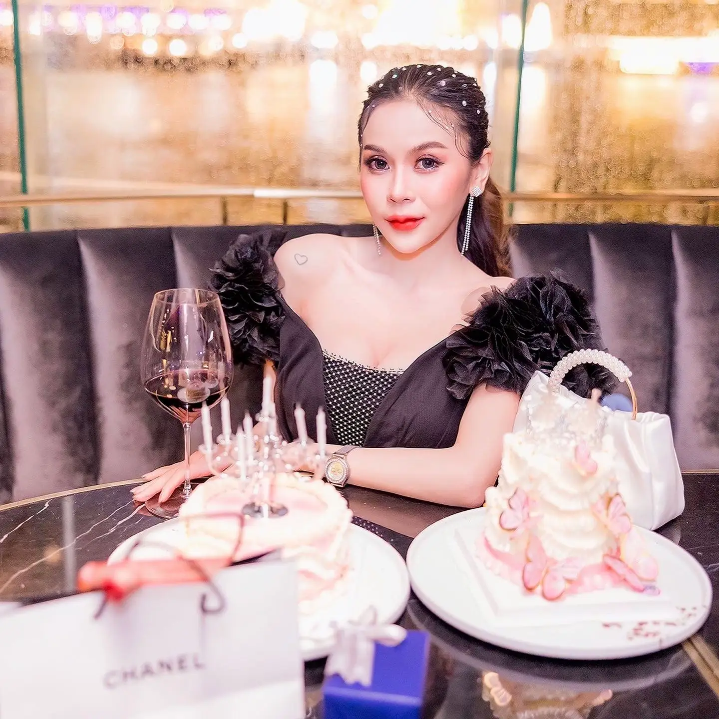 ร้านจัดวันเกิด osca blanco | แกลเลอรีที่โพสต์โดย Ida-Ida Airada | Lemon8