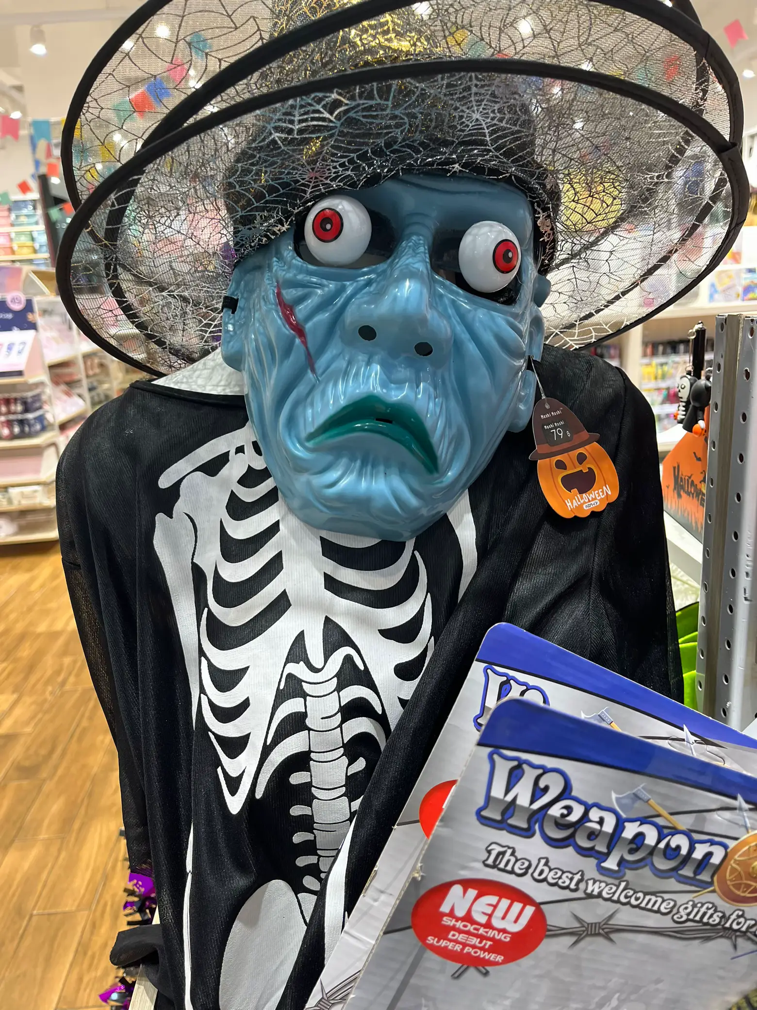 Halloween มาแล้วจ้า!!! | แกลเลอรีที่โพสต์โดย โบวี่รีวิ๊ว | Lemon8