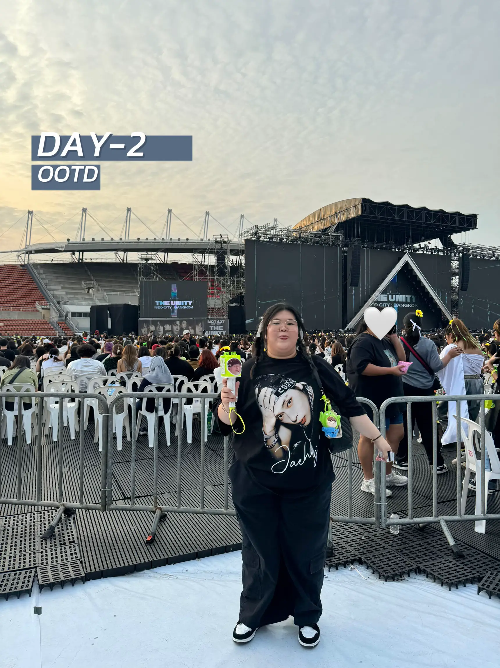 Concert outfit ideas💚 แต่งอะไรไปดูคอน! (Chubby ver.) | แกลเลอรีที่โพสต์โดย Bibithe_butter | Lemon8