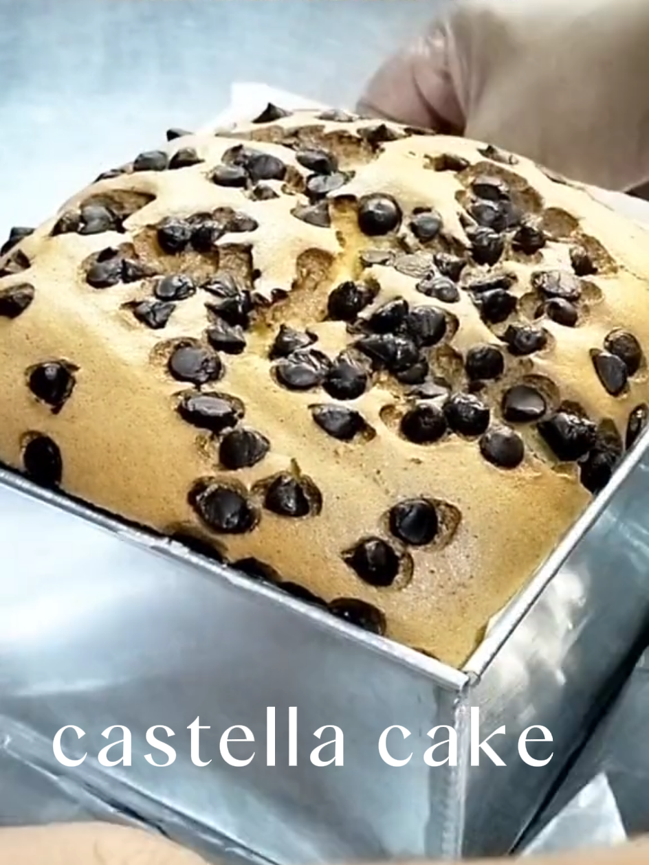 Tutorial castella cake ( vanilla choc) | Video diterbitkan oleh chef ...