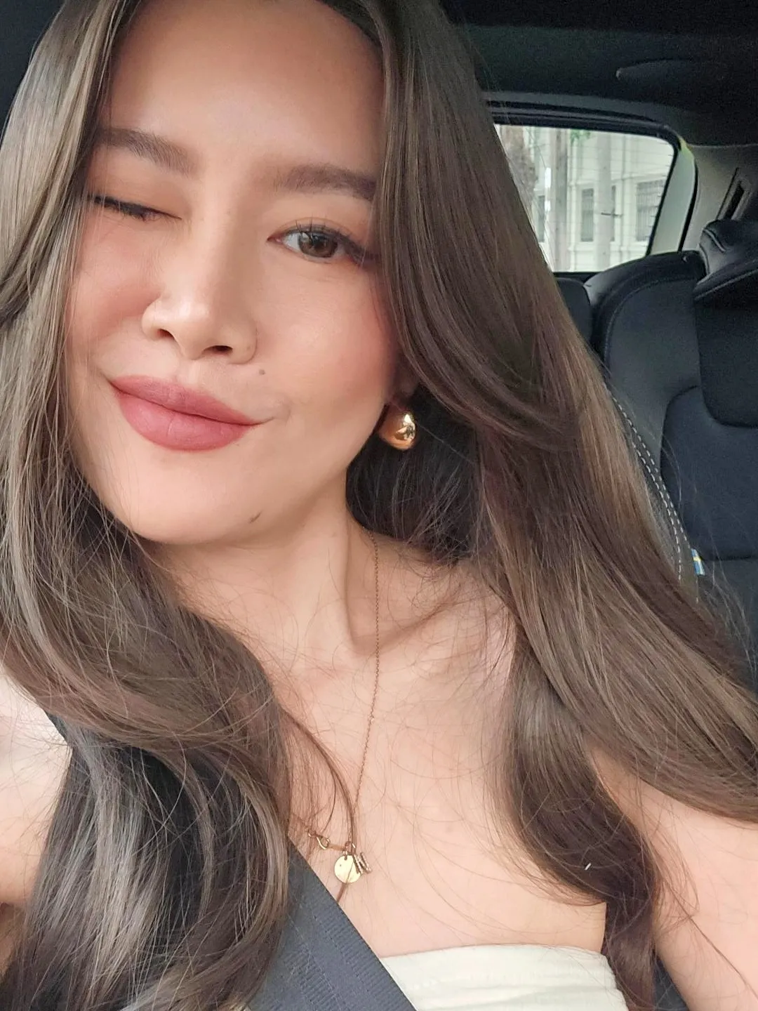 เปลี่ยนลุคใหม่ในวัย 39 ให้เหมือน 30 ต้นๆ ด้วยวิกผม | แกลเลอรีที่โพสต์โดย nancy_nicheskin | Lemon8