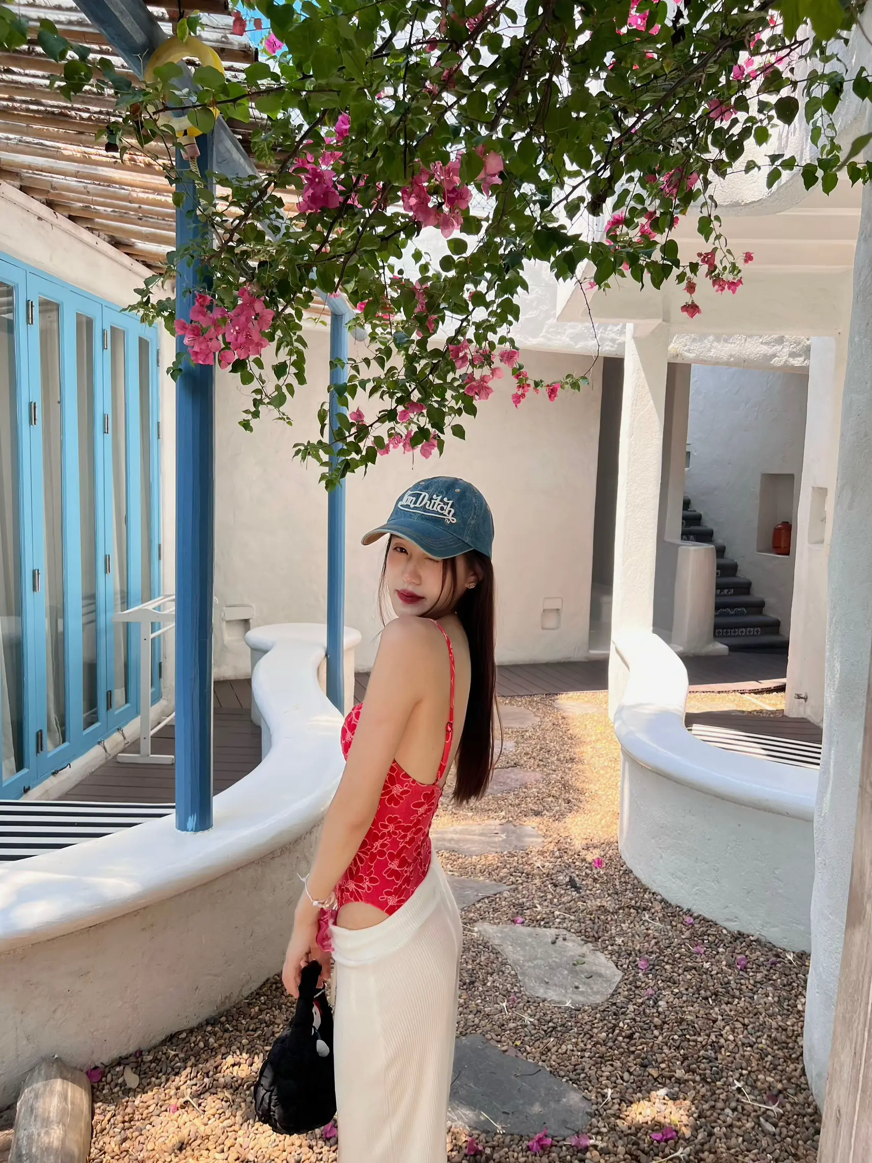 4 Looks @Huahin แต่งหลายแบบด้วยชุดว่ายน้ำแค่2ชุด👙👚🐬 | แกลเลอรีที่โพสต์โดย Gus | Lemon8