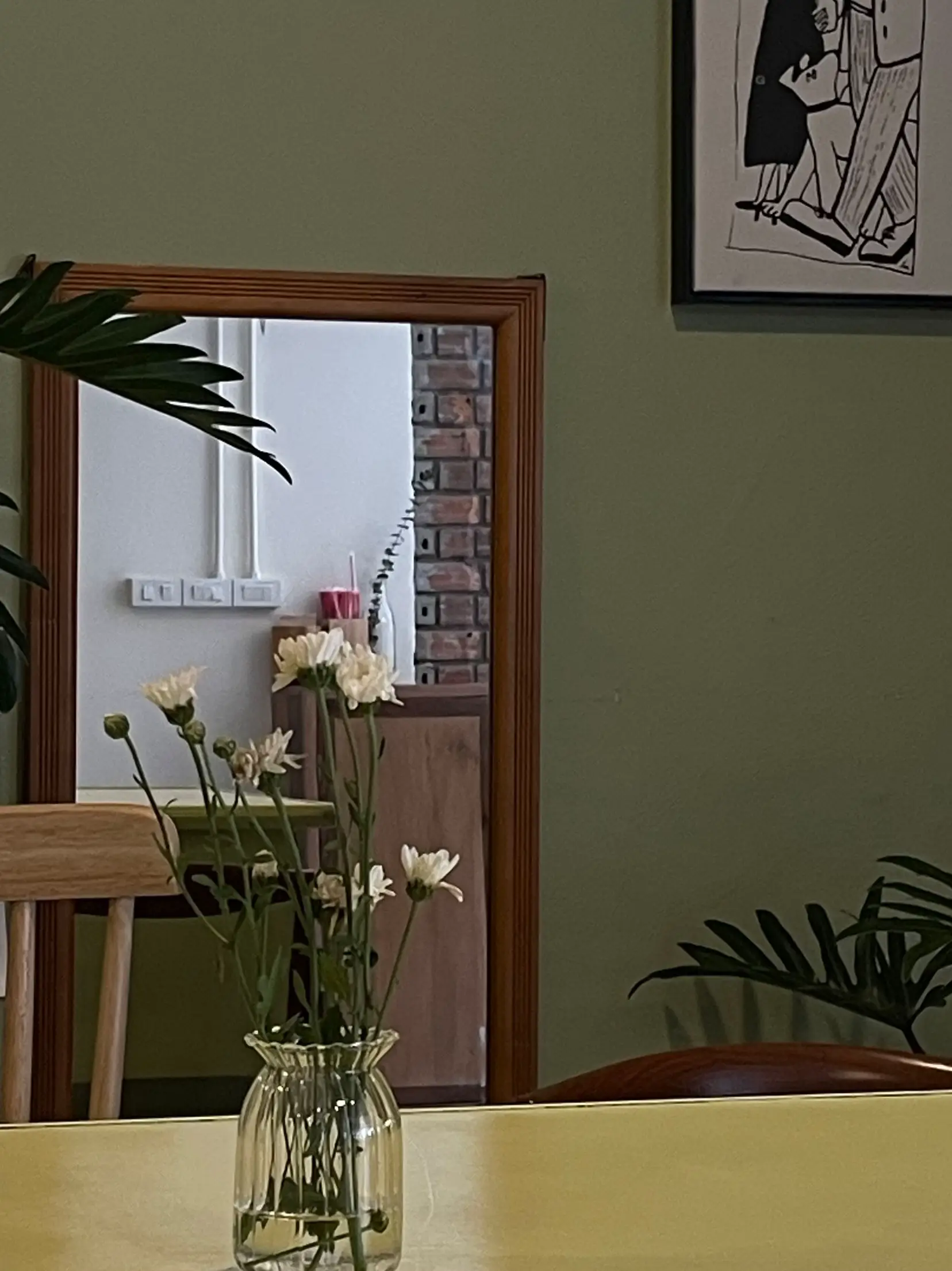 คาเฟ่เล็กๆเปิดใหม่ใจกลางเมือง Uncle.home Cafe🏡 | แกลเลอรีที่โพสต์โดย ...