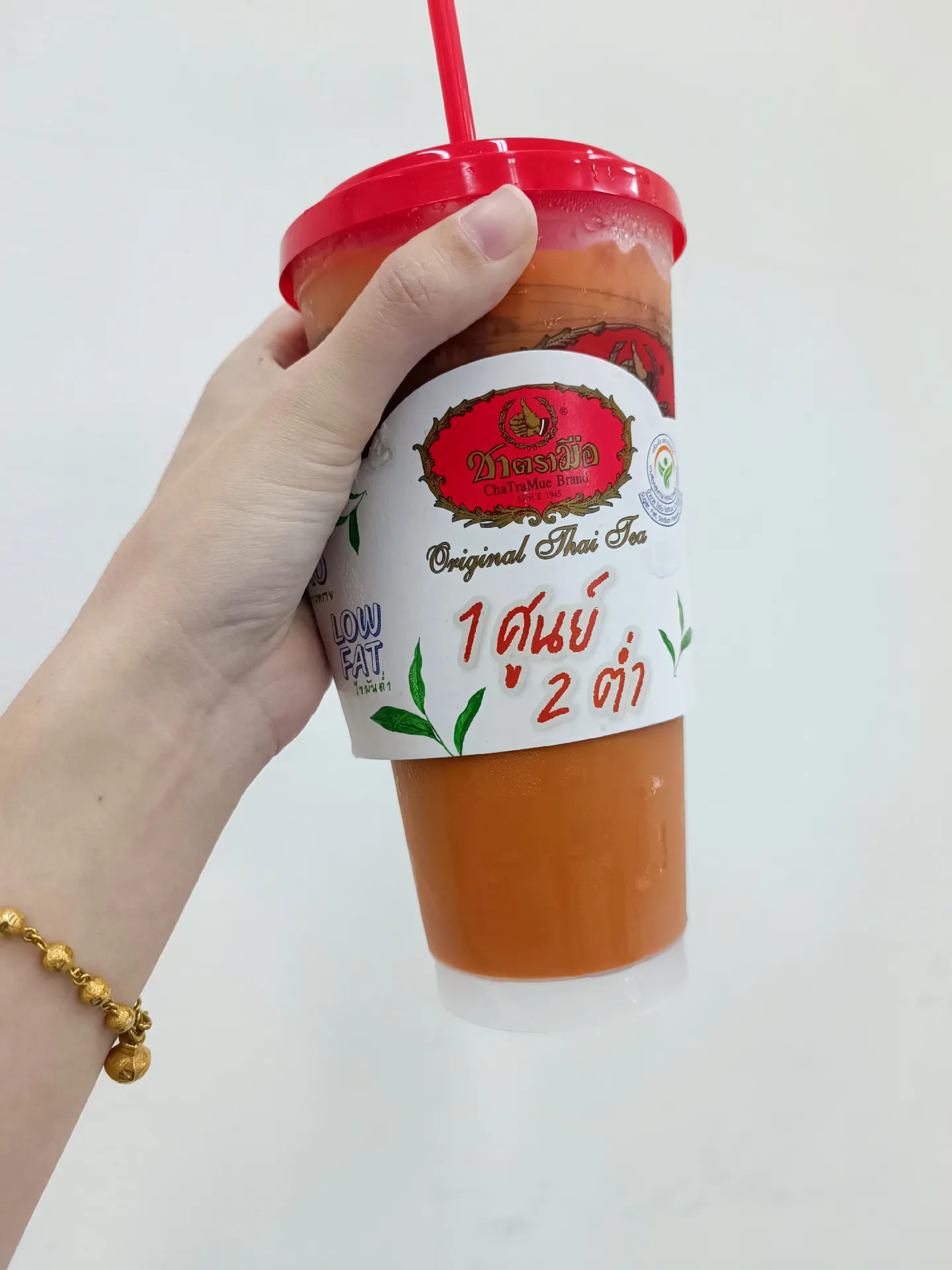 ชาไทยตรามือใส่ขวด 220 ml - การค้นหาใน Lemon8