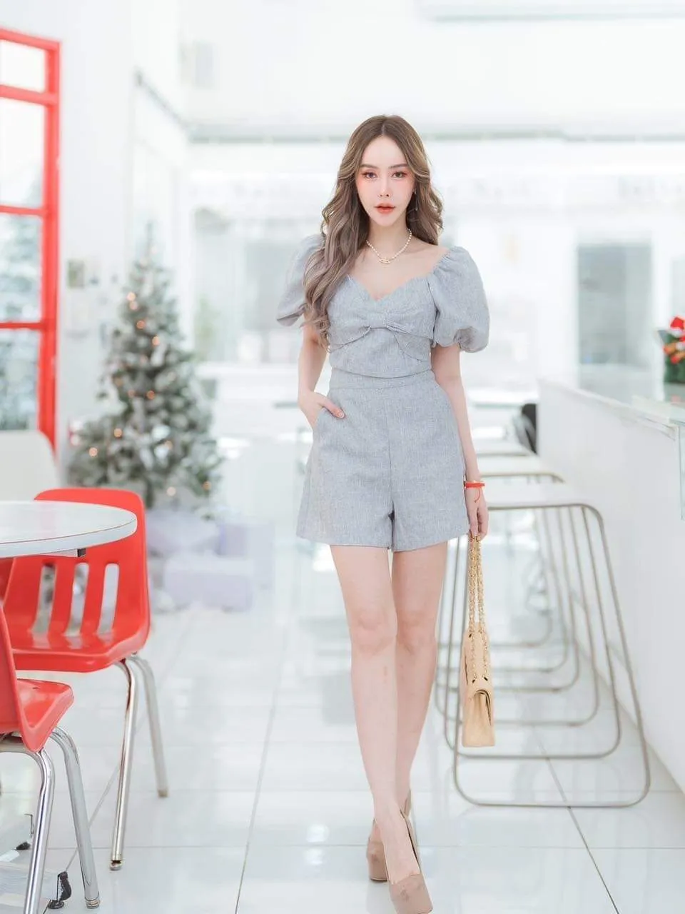 #ชุดเซตทวิต แต่งโบว์หน้า ผ้าอั | แกลเลอรีที่โพสต์โดย Sureeporn | Lemon8