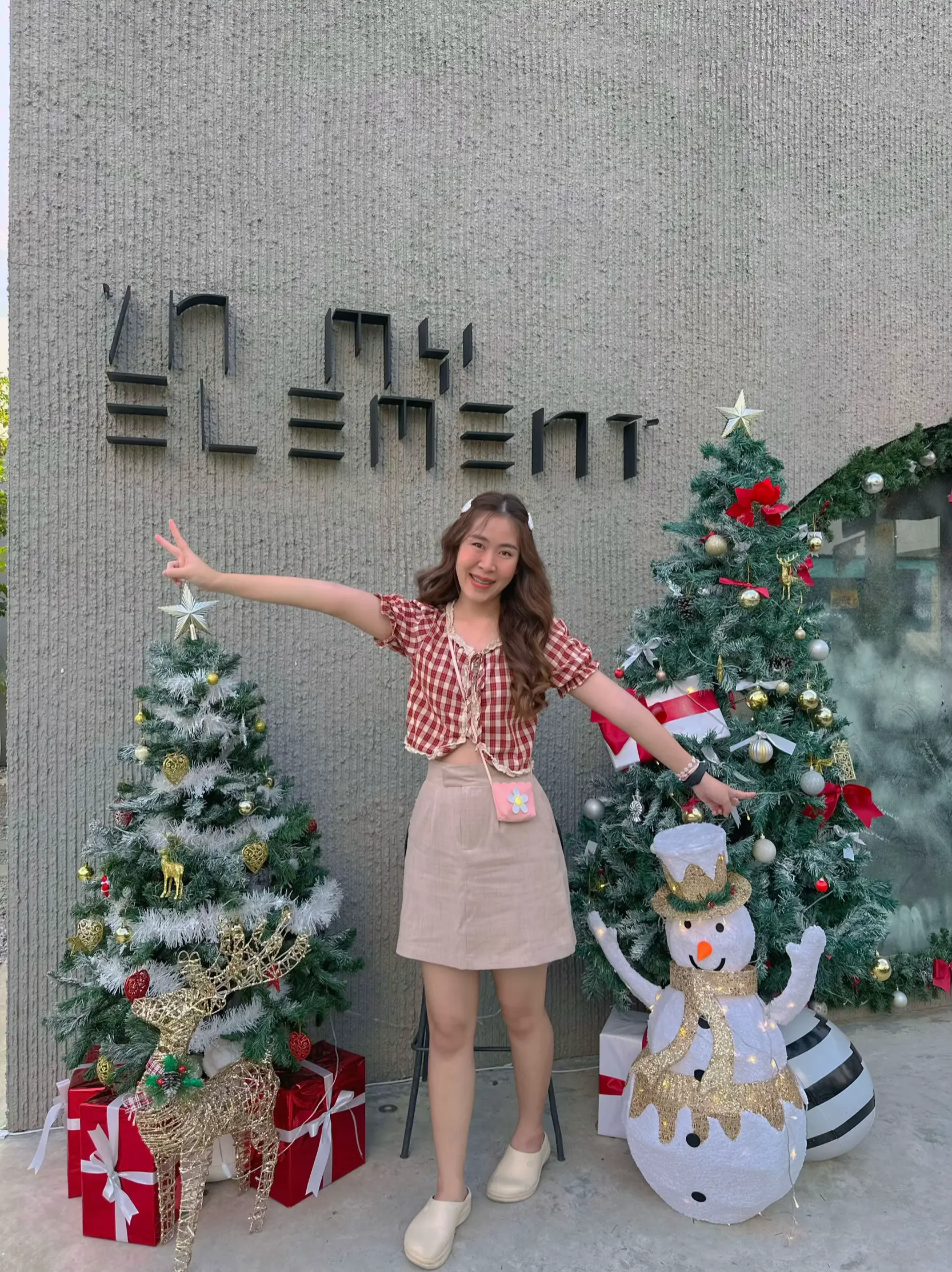 คริสมาสคริสใจ🎄🎅🏻 ️☃️ In My Element Cafe คาเฟ่ราชพฤกษ์ | แกลเลอรีที่ ...