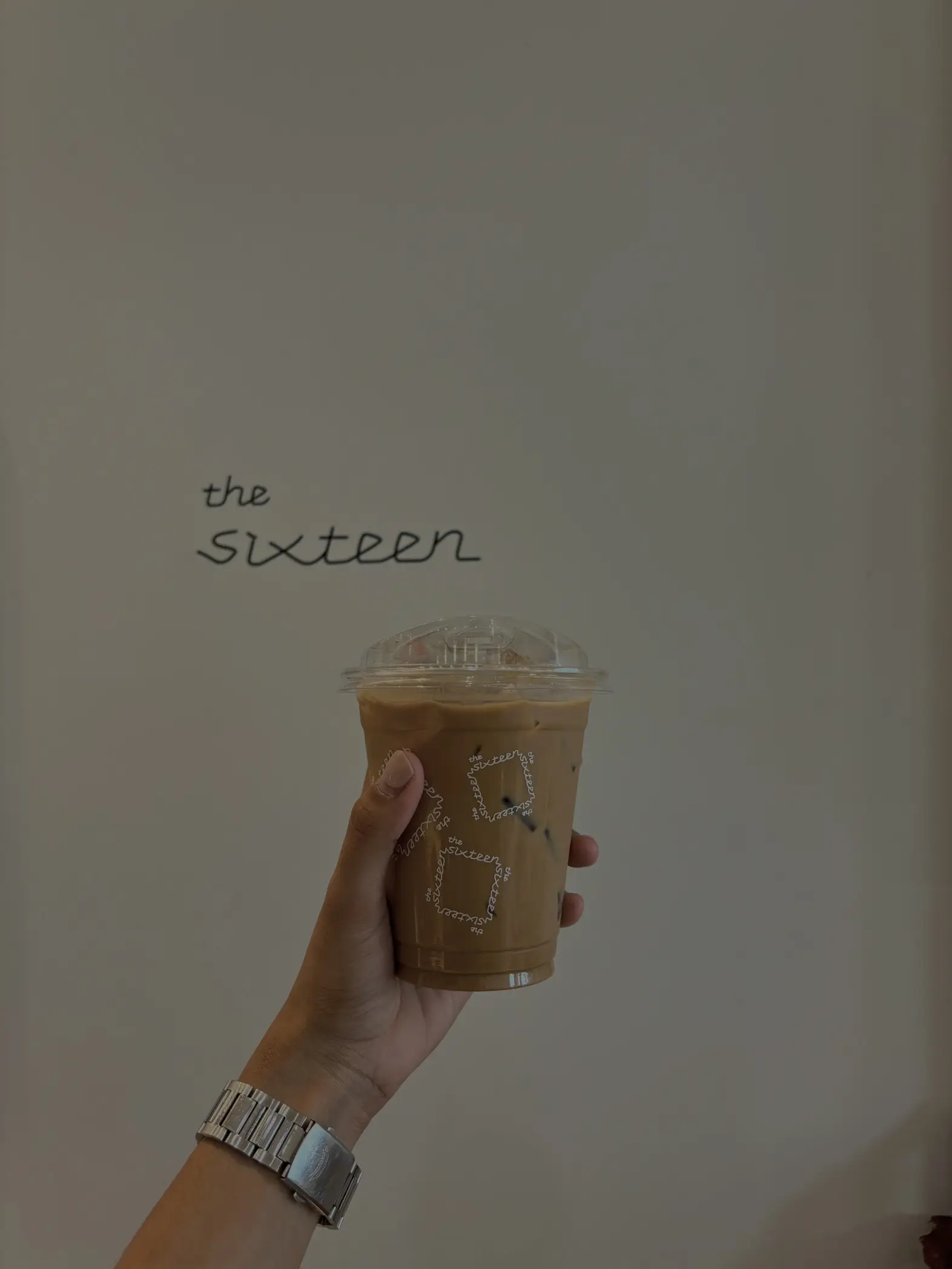 The sixteen cafe | แกลเลอรีที่โพสต์โดย Rnrdaq | Lemon8