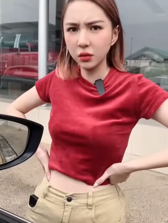 Ada kerja dah | Video diterbitkan oleh Xiao Han | Lemon8