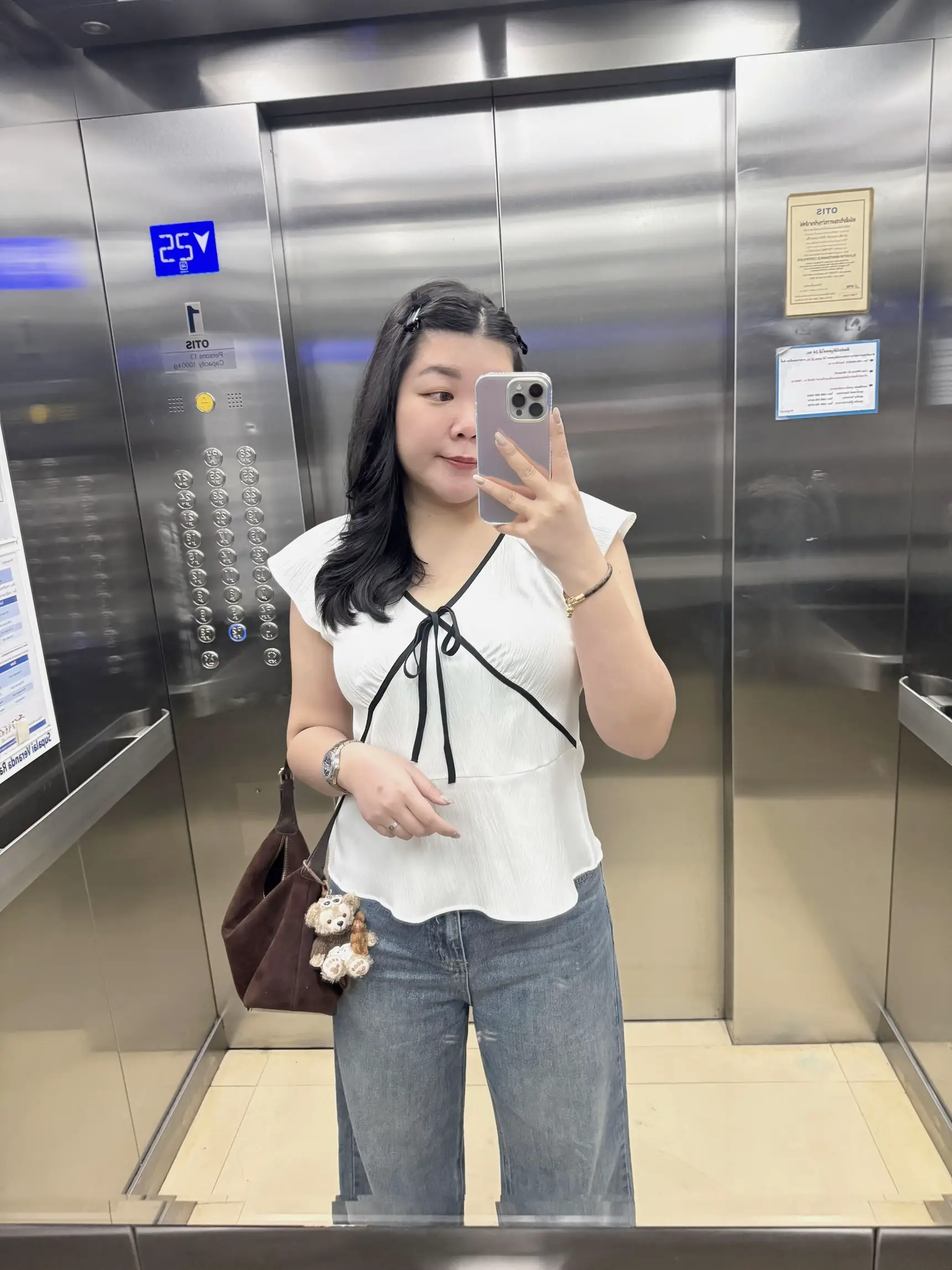 OOTD - clean girl 🤍 แจกไอเดียแต่งตัวง่ายๆ กับเสื้อสีขาว | แกลเลอรีที่ ...