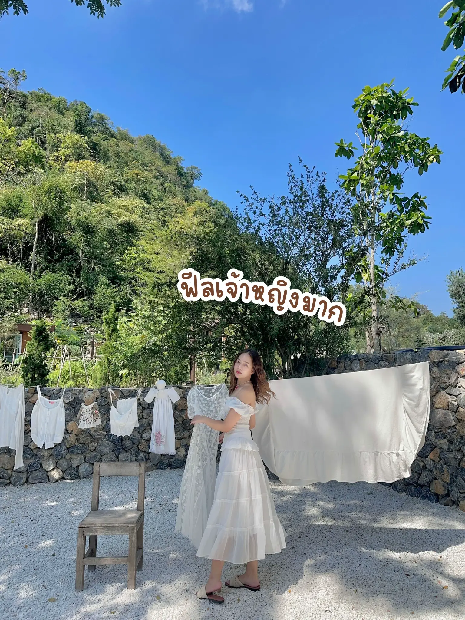 พิกัดคาเฟ่ตากผ้าที่เขาใหญ่! 👗⛅️ | แกลเลอรีที่โพสต์โดย Aomjai💗 | Lemon8
