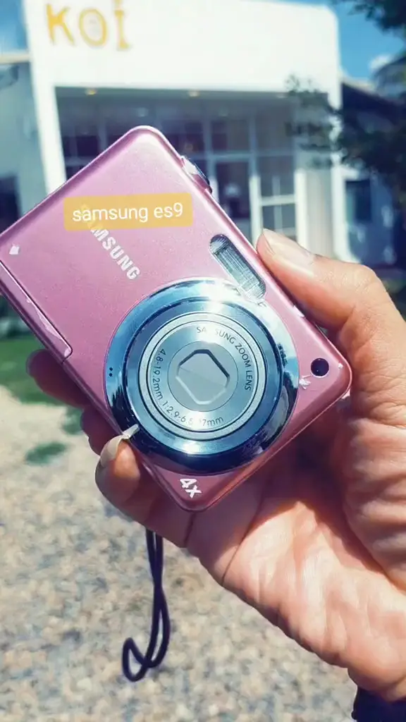 กล้องดิจิตอล samsung es9 | วิดีโอที่เผยแพร่โดย Alphak | Lemon8