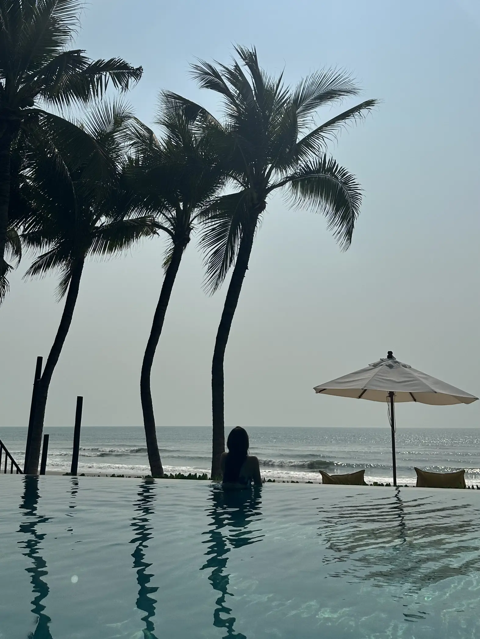 หนีไปพักใจ ที่พักเปิดใหม่ริมหาดหัวหิน🛖🍃 | แกลเลอรีที่โพสต์โดย ffah.b | Lemon8