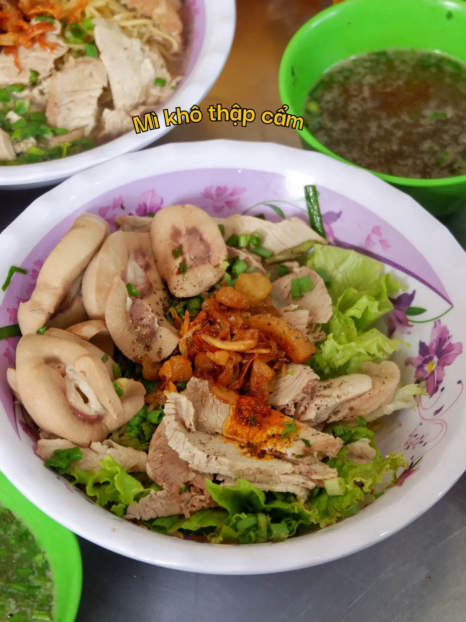 QUÁN MÌ NGƯỜI HOA LÂU ĐỜI QUA 3 THẾ HỆ | Gallery posted by Chan Chan ...