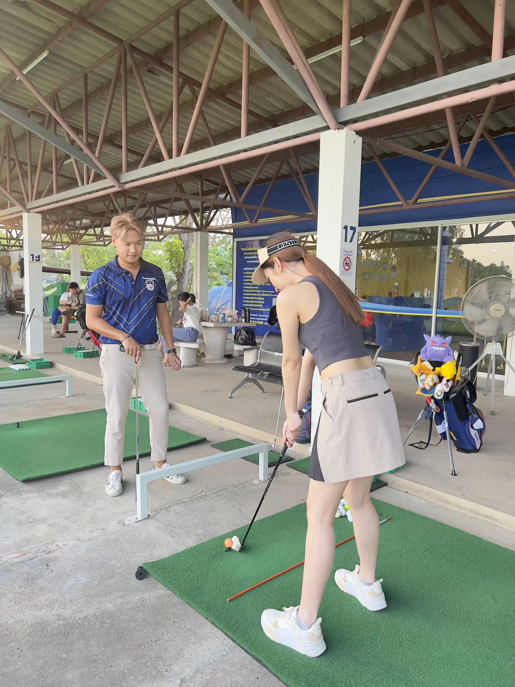 รีวิว เรียนกอล์ฟครั้งแรกในชีวิต⛳️🏌🏻‍♀️💕 | แกลเลอรีที่โพสต์โดย Pipimwila ...