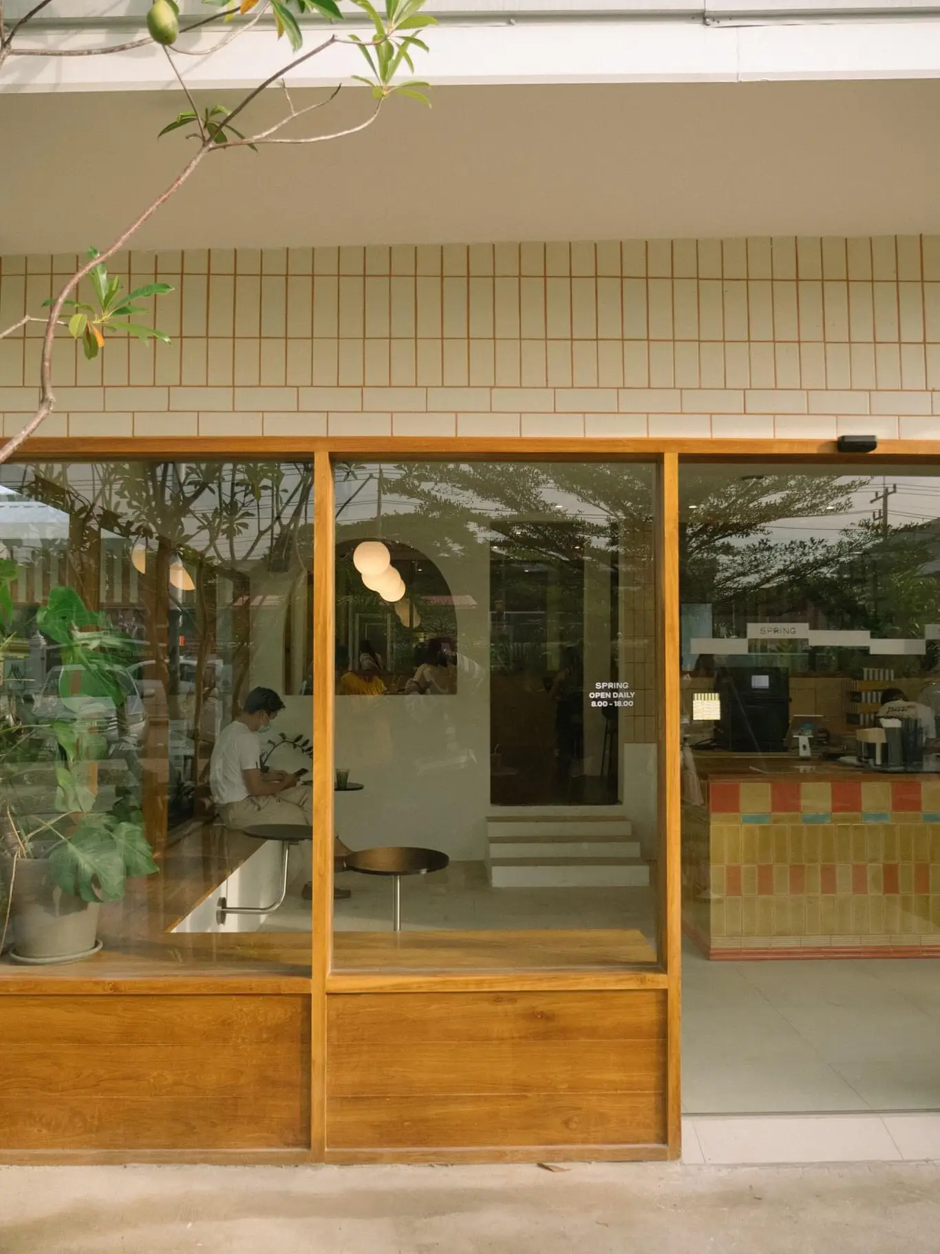 คาเฟ่อยุธยา ‘ Spring Bakehouse ’ 🥯🍴 | แกลเลอรีที่โพสต์โดย lbzero | Lemon8