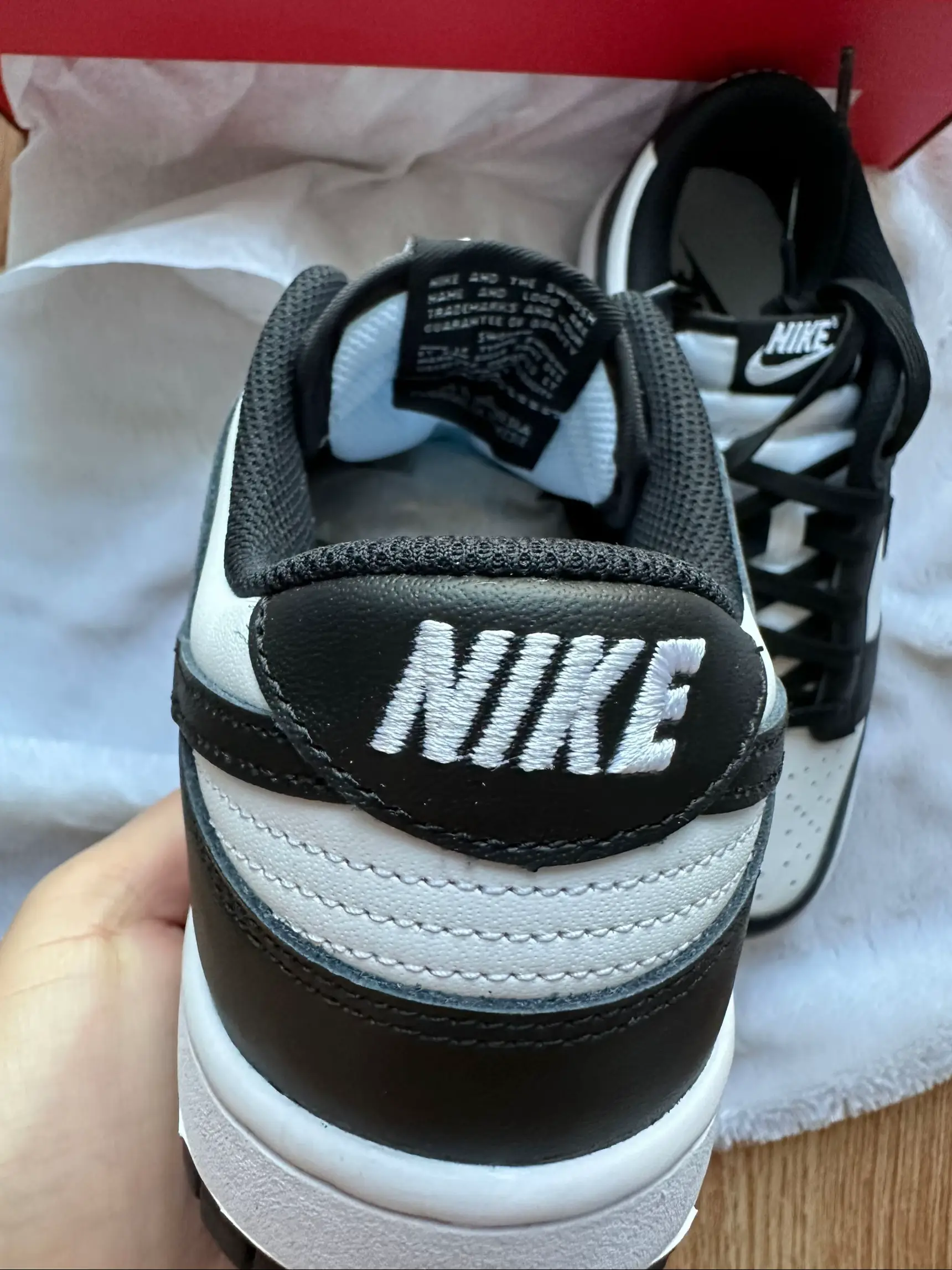 𝐍𝐢𝐤𝐞 𝐝𝐮𝐧𝐤 𝐥𝐨𝐰 𝐩𝐚𝐧𝐝𝐚 ได้มาราคารีสต๊อก🐼 | แกลเลอรีที่โพสต์โดย ☆𝙾𝚒𝚕𝚙𝚙𝚔☆🌻 ...