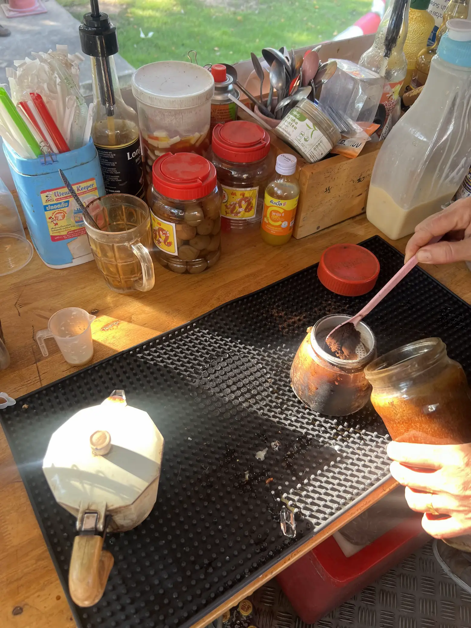 ปิดเทอมมาฝึกเป็นบาริสต้าด้วย Moka Pot ☕️ | แกลเลอรีที่โพสต์โดย Linda ⋆𐙚₊˚⊹ | Lemon8