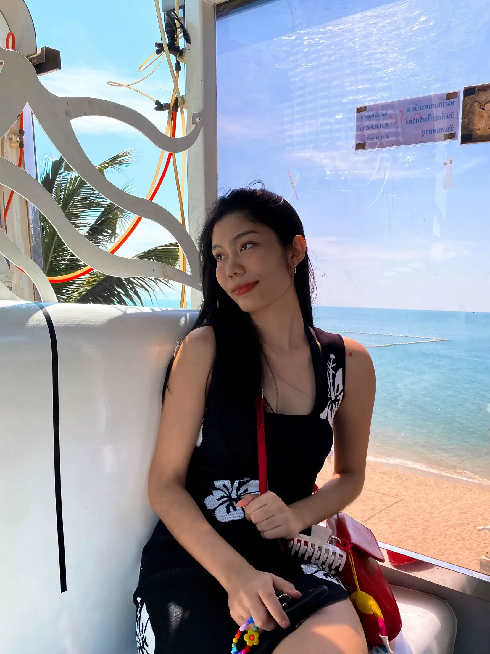 รถไฟชมวิวหาดในราคา 50฿ เท่านั้น !! | แกลเลอรีที่โพสต์โดย ไปกับแจ๊บ | GWJ | Lemon8