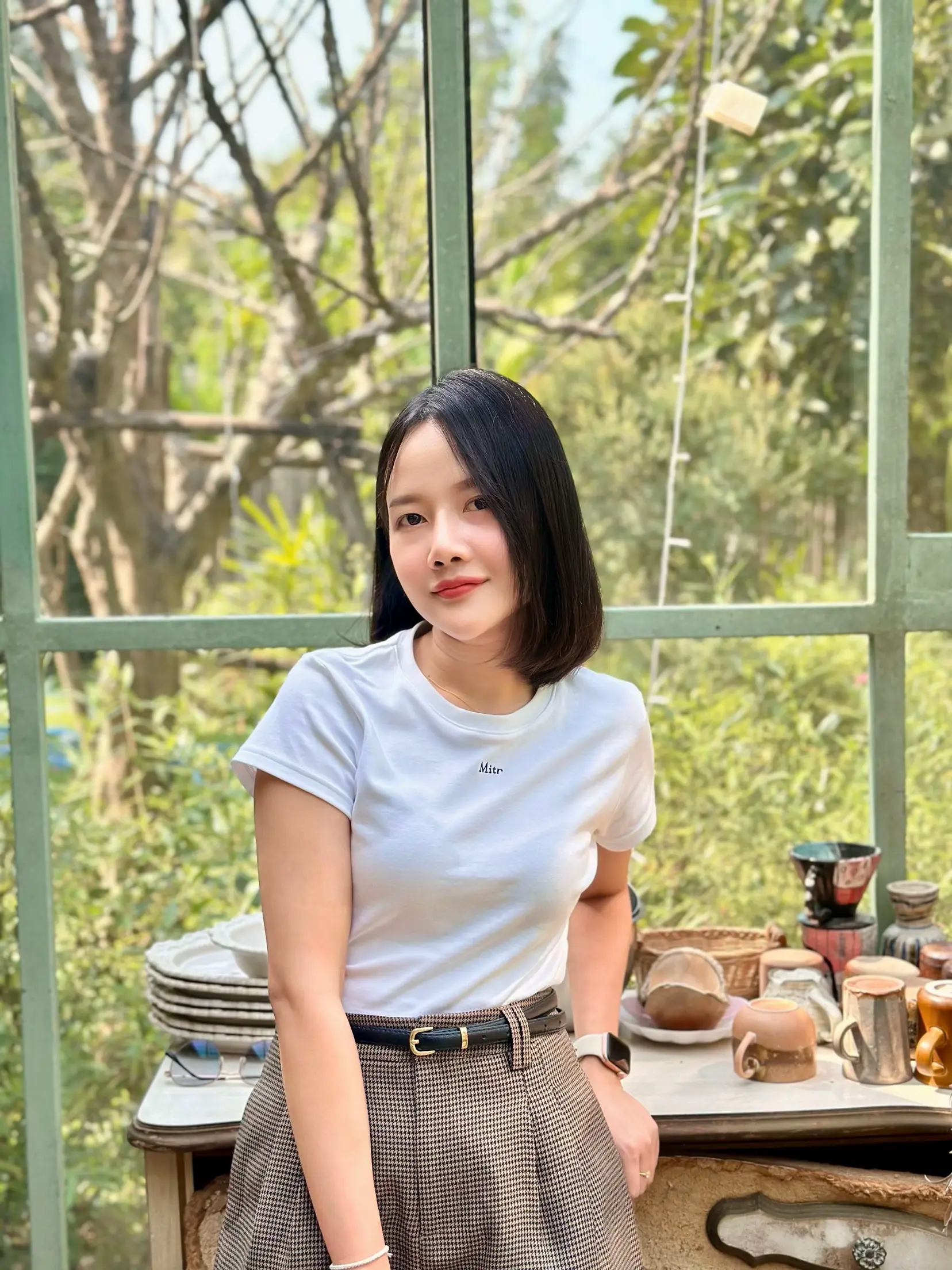 OOTD เที่ยวคาเฟ่ วันหยุด😎 | แกลเลอรีที่โพสต์โดย 🐱SASI🐱 | Lemon8