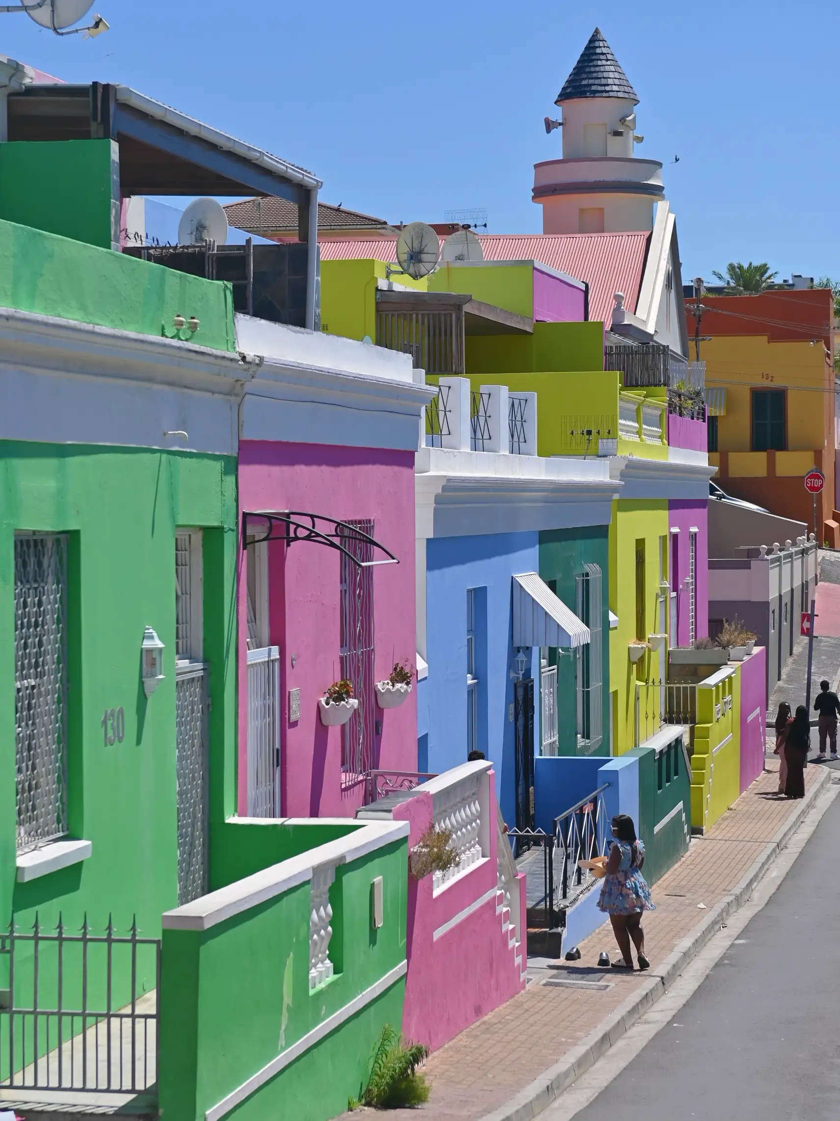 Bo-Kaap : ตั้งอยู่ใจกลางเมือง Cape Town ปักหมุด📍 | แกลเลอรีที่โพสต์โดย WithMyShutter | Lemon8