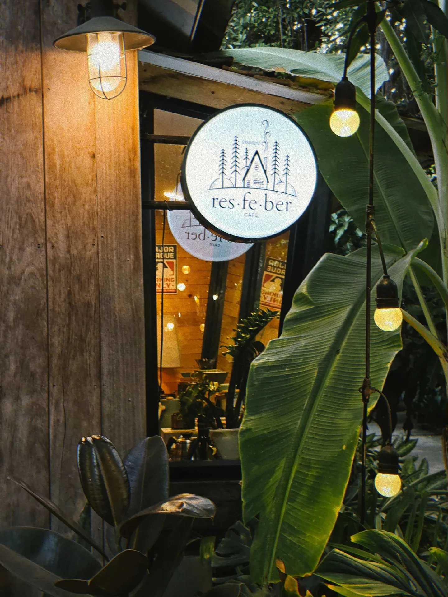 Resfeber cafe ย่านรังสิต | แกลเลอรีที่โพสต์โดย OFFDAYS | Lemon8