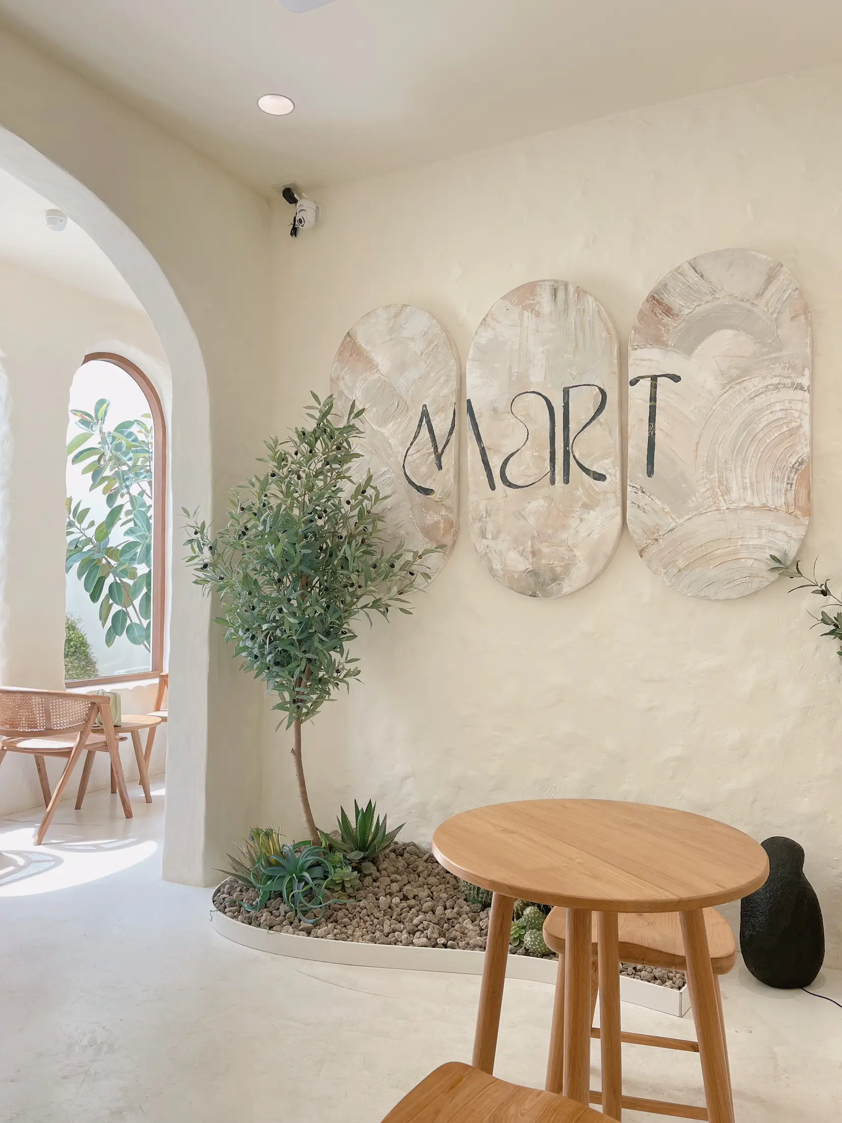 MART CAFE’ 🍰☕️ | แกลเลอรีที่โพสต์โดย Nuii. 🌸 | Lemon8