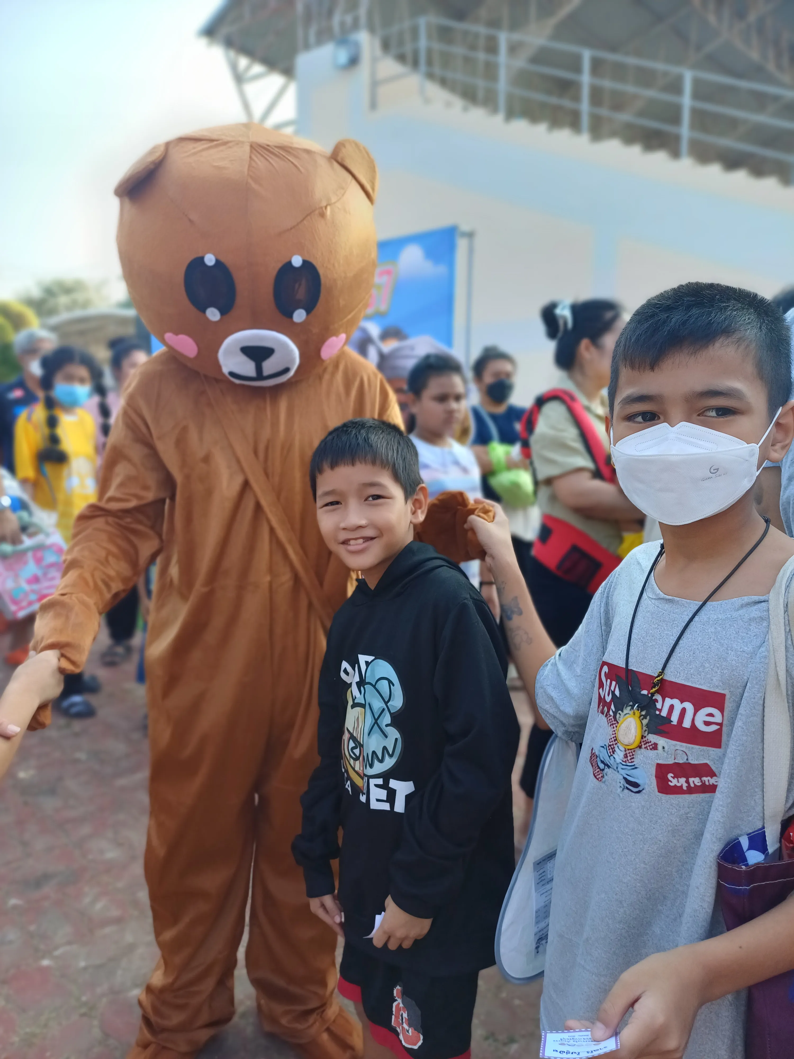 เห็นเด็กๆแล้วนึกถึงตัวเองสมัยเด็กๆ🥰🎉 | แกลเลอรีที่โพสต์โดย Moo Pu🥰 | Lemon8