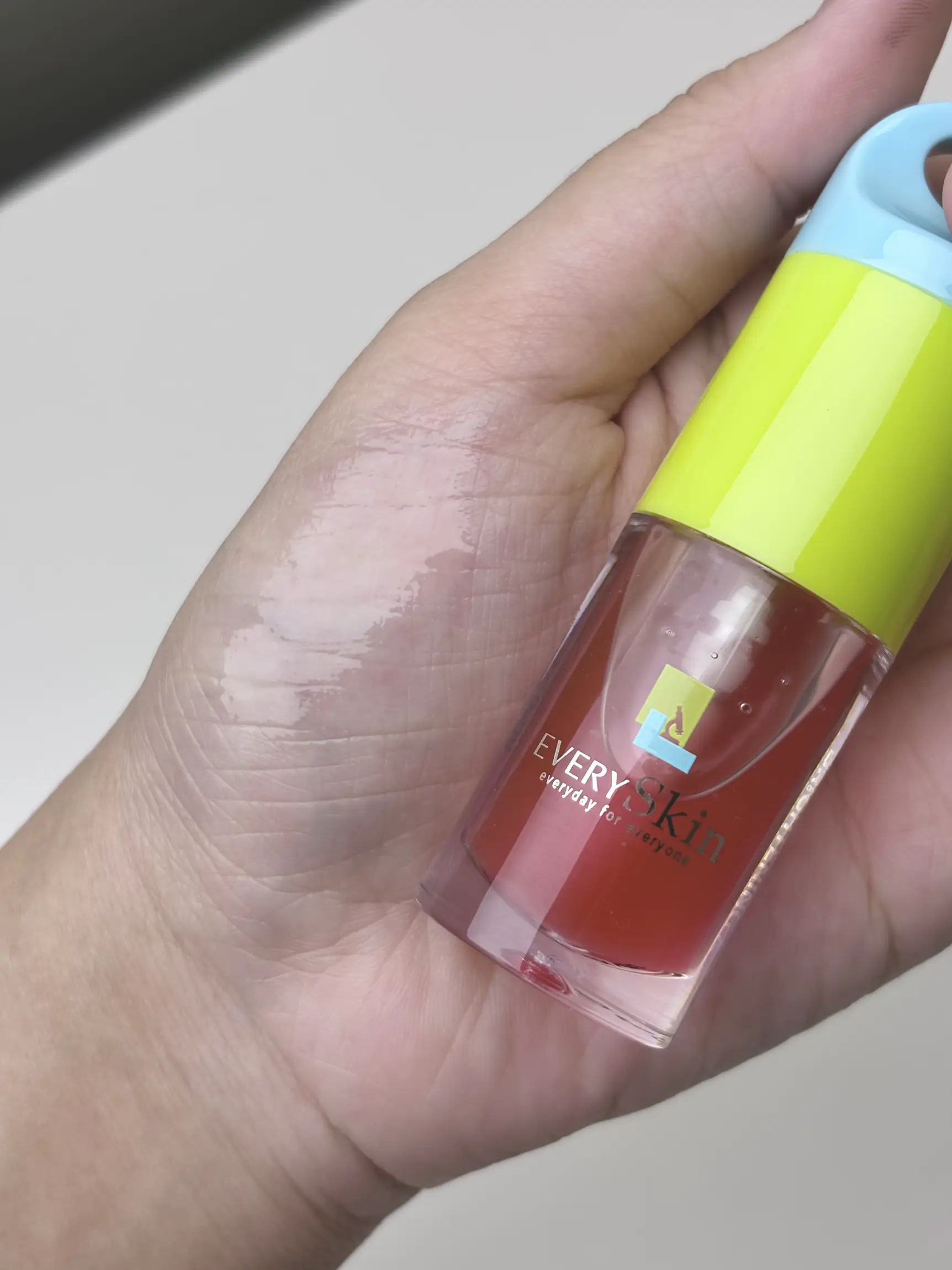 LIP oil อออกใหม่ หมอเต๋าว่าไงคร้าาา Everyskin | แกลเลอรีที่โพสต์โดย LittlecatReview | Lemon8
