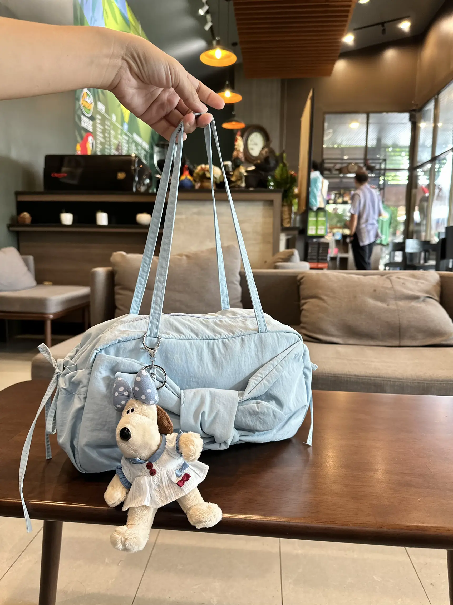 กระเป๋าทรงหมอน แบรนด์ไทยแต่คุณภาพพรีเมี่ยมเกินราคา 👍🏻 | แกลเลอรีที่ ...